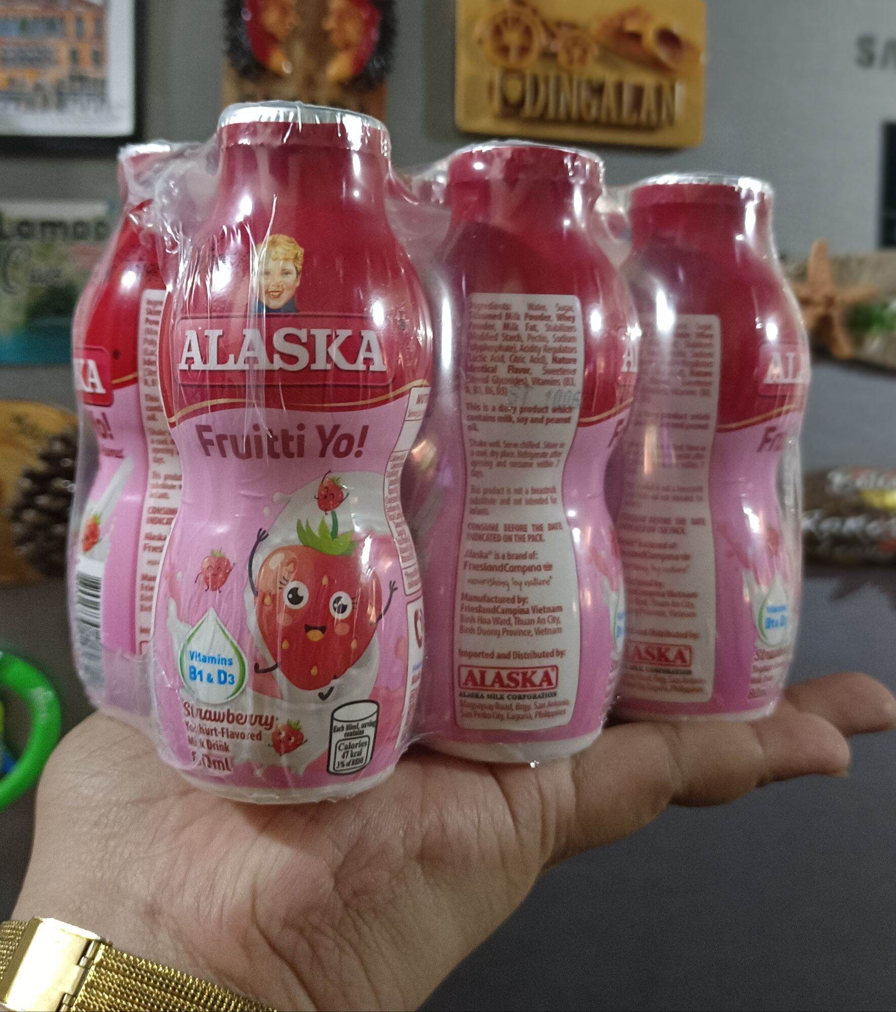 Alaska Fruitti Yo! Yogurt Flavoured Milk Drink STRAWBERRY / APPLE ...
