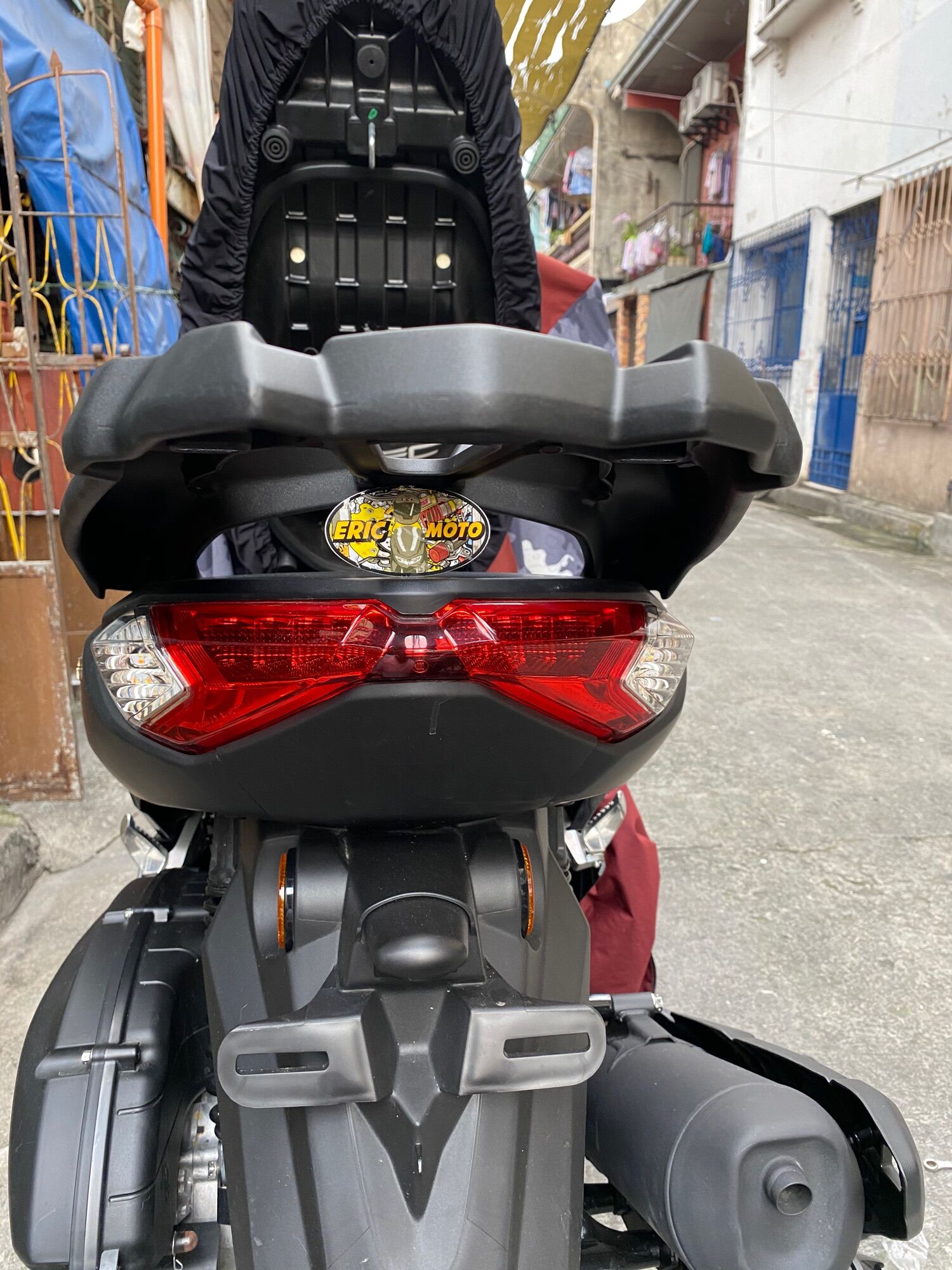 original yamaha nmax v2 & v2.1 top box bracket | Lazada PH
