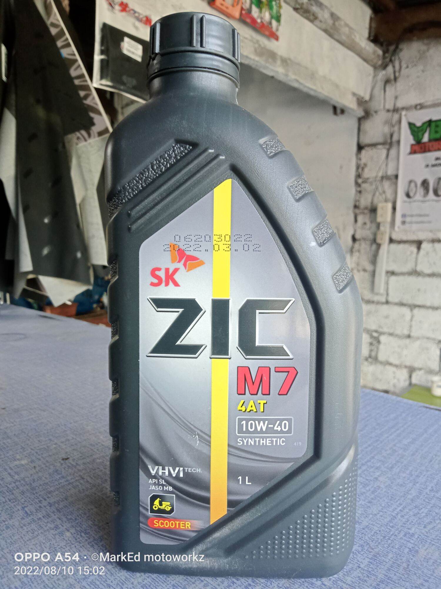 ZIC M7 4AT 10W-40 Synthetic scooter oil 1 liter | Lazada PH