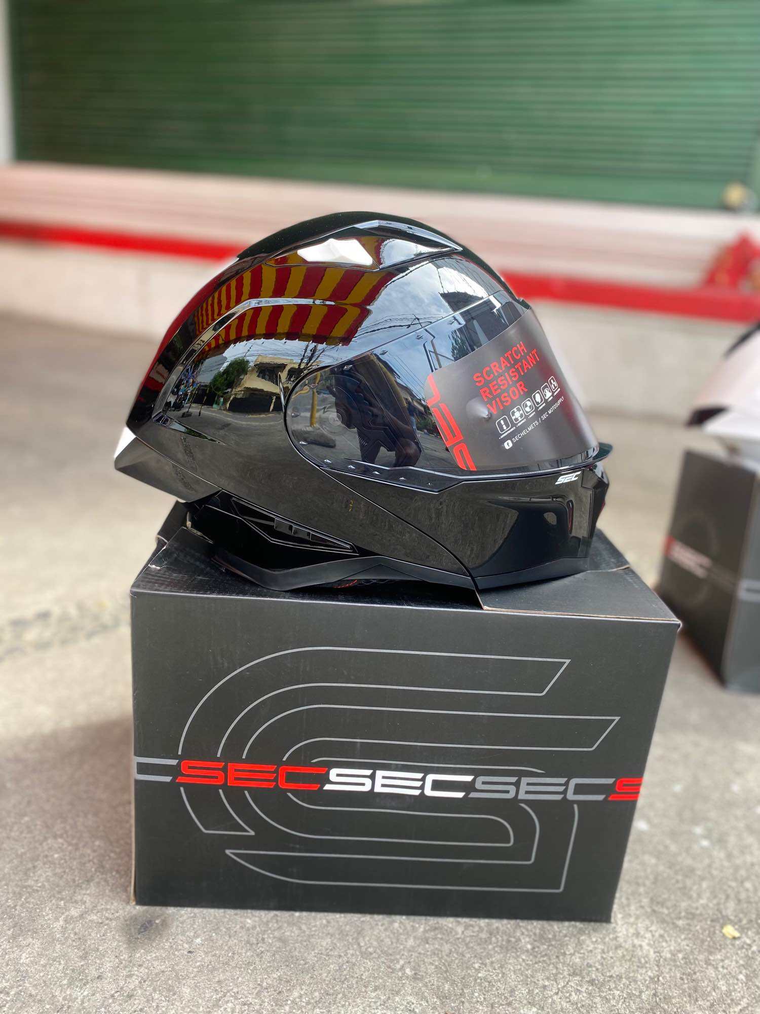 SEC REVIVE MODULAR Helmet with Freebies! | Lazada PH