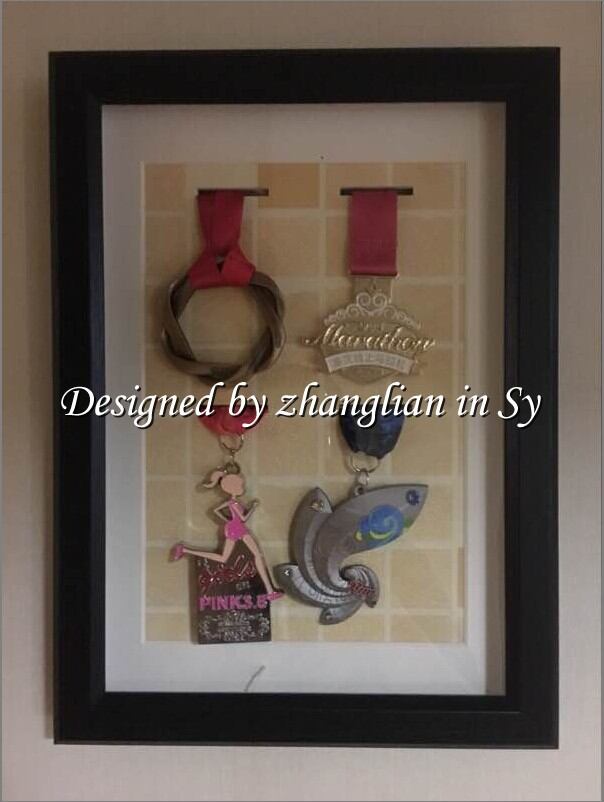 Marathon Medal Display Wall Shelf Storage Box Hanging Photo Frames ...