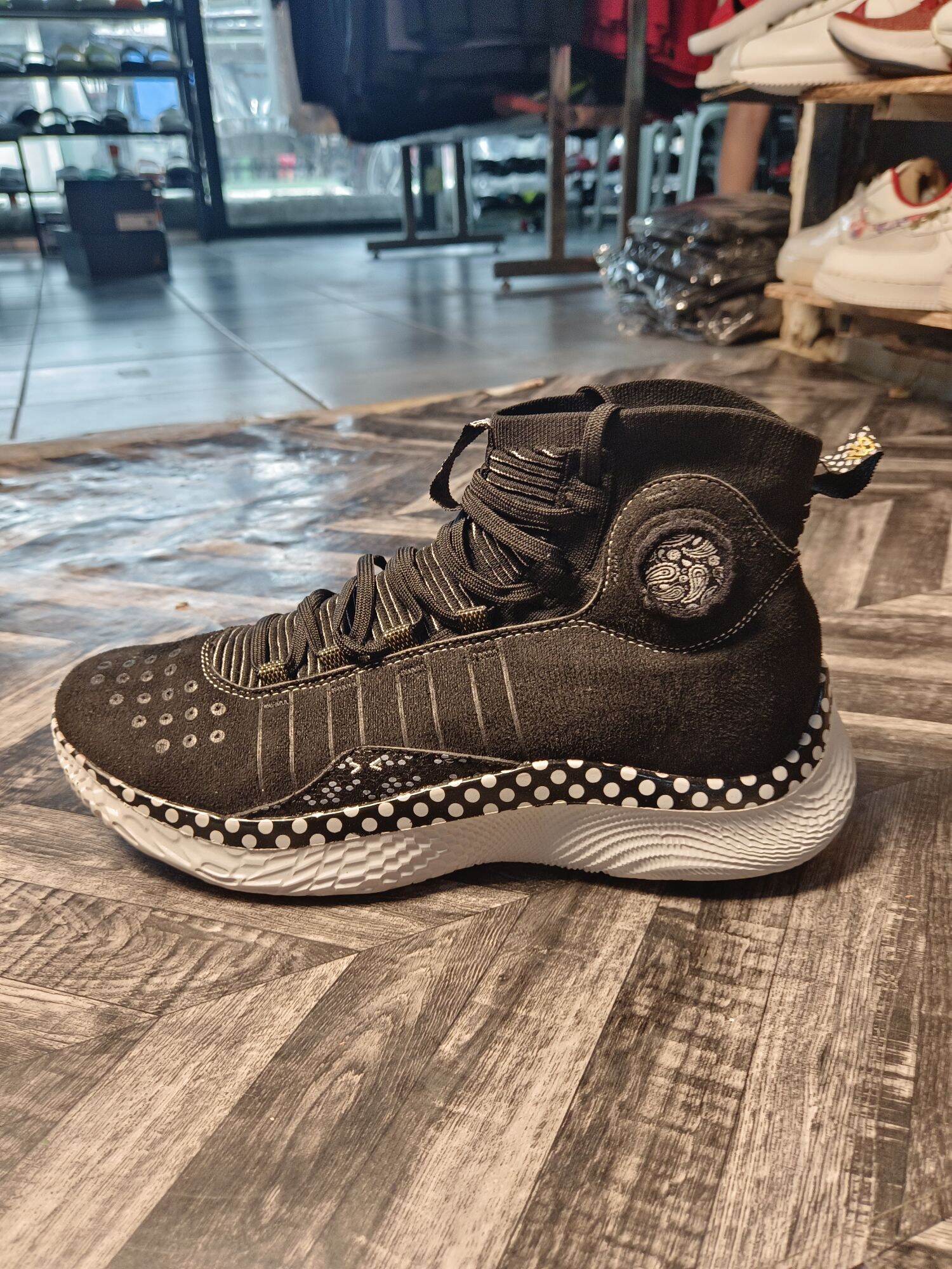 CURRY 4 FLOTRO UA PAIR EXCLUSIVE RELEASE | Lazada PH