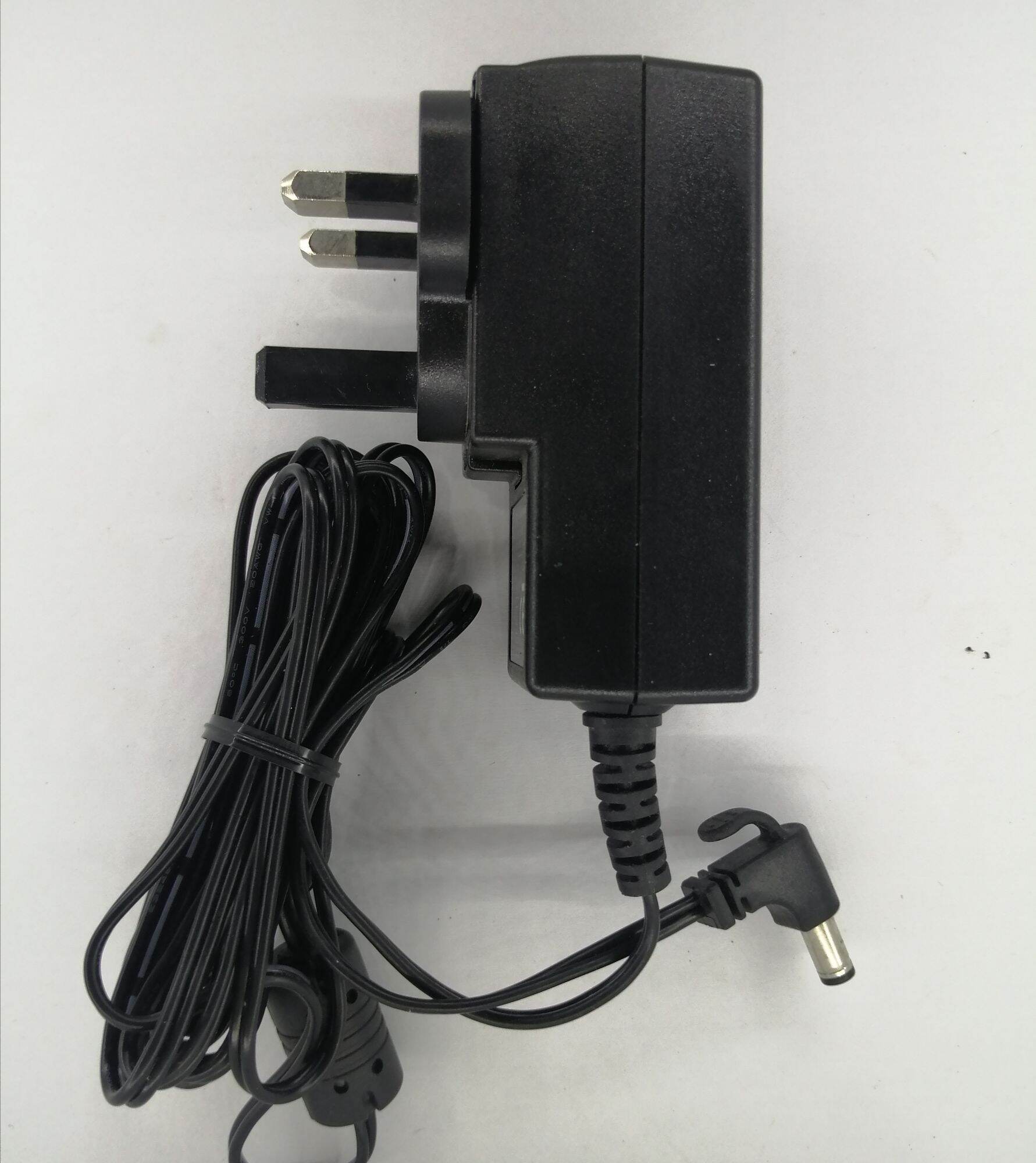 SWITCHING ADAPTER MODEL :ADS-25SGGP-12 09023G INPUT:100-240V 50 60HZ 0 ...