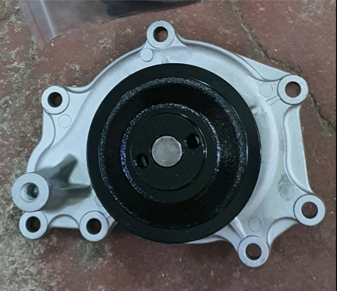 Water Pump Assembly Mitsubishi FUSO 4M50 (ME993898) | Lazada PH