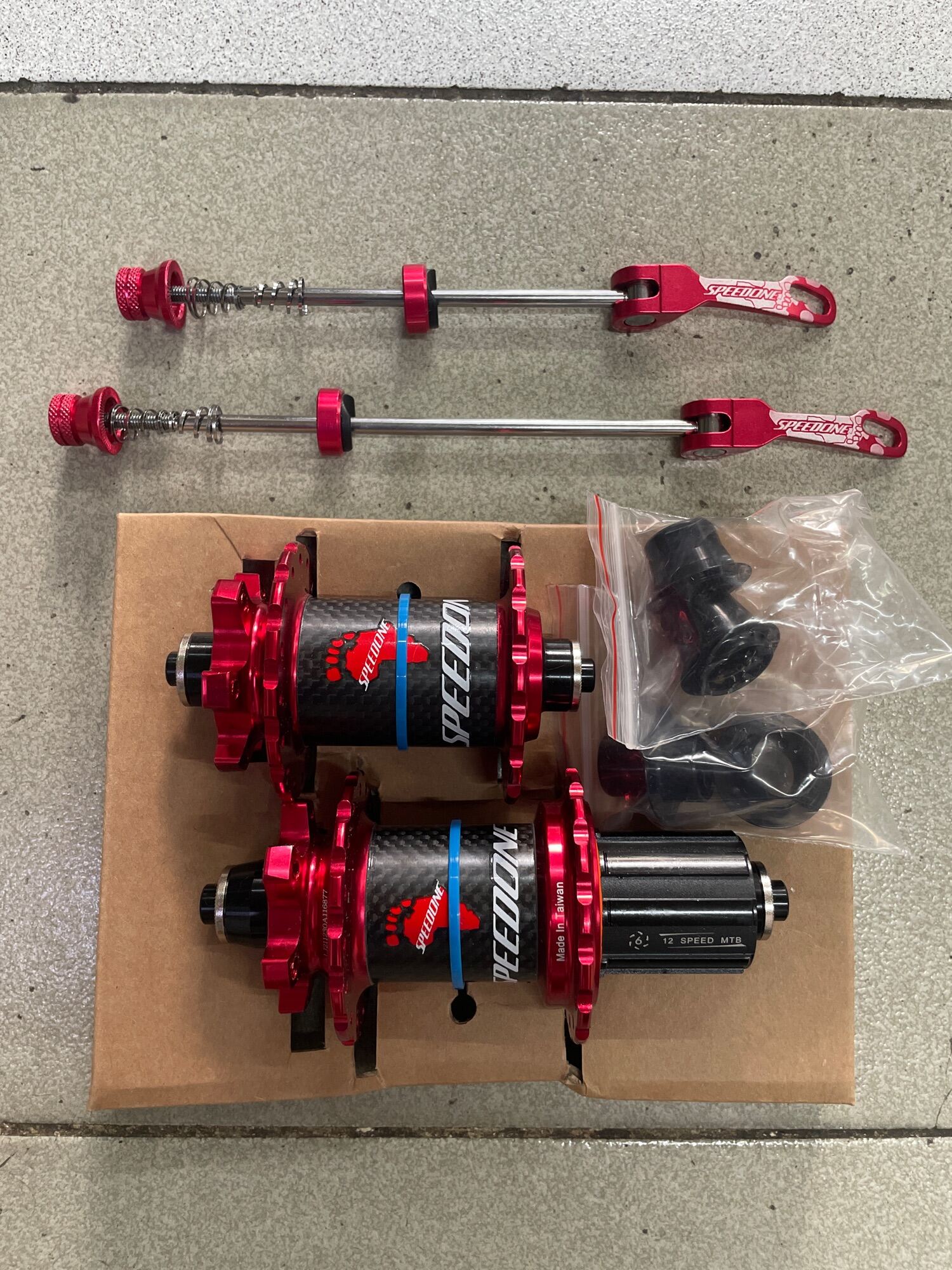 Speedone Pilot Hubs 32 holes Red | Lazada PH