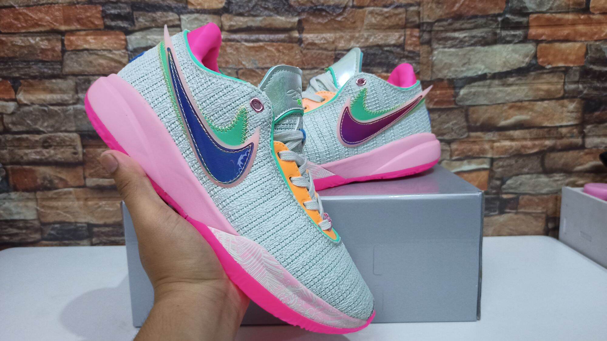 LeBron 20 "Time Machine" | Lazada PH