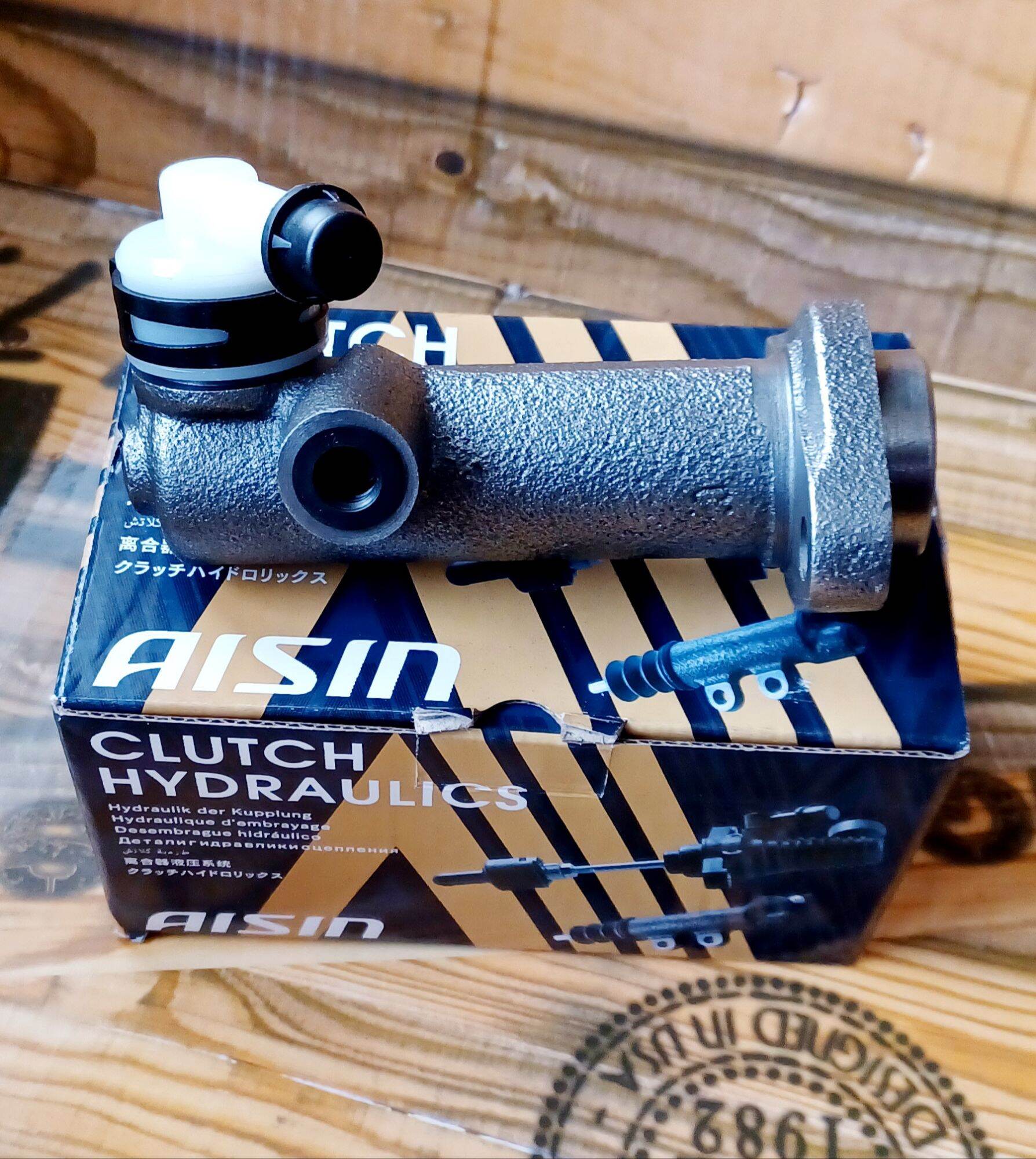 Aisin Clutch Master assembly for Mitsubishi Canter 4D32 7/8 CMM-611A ...