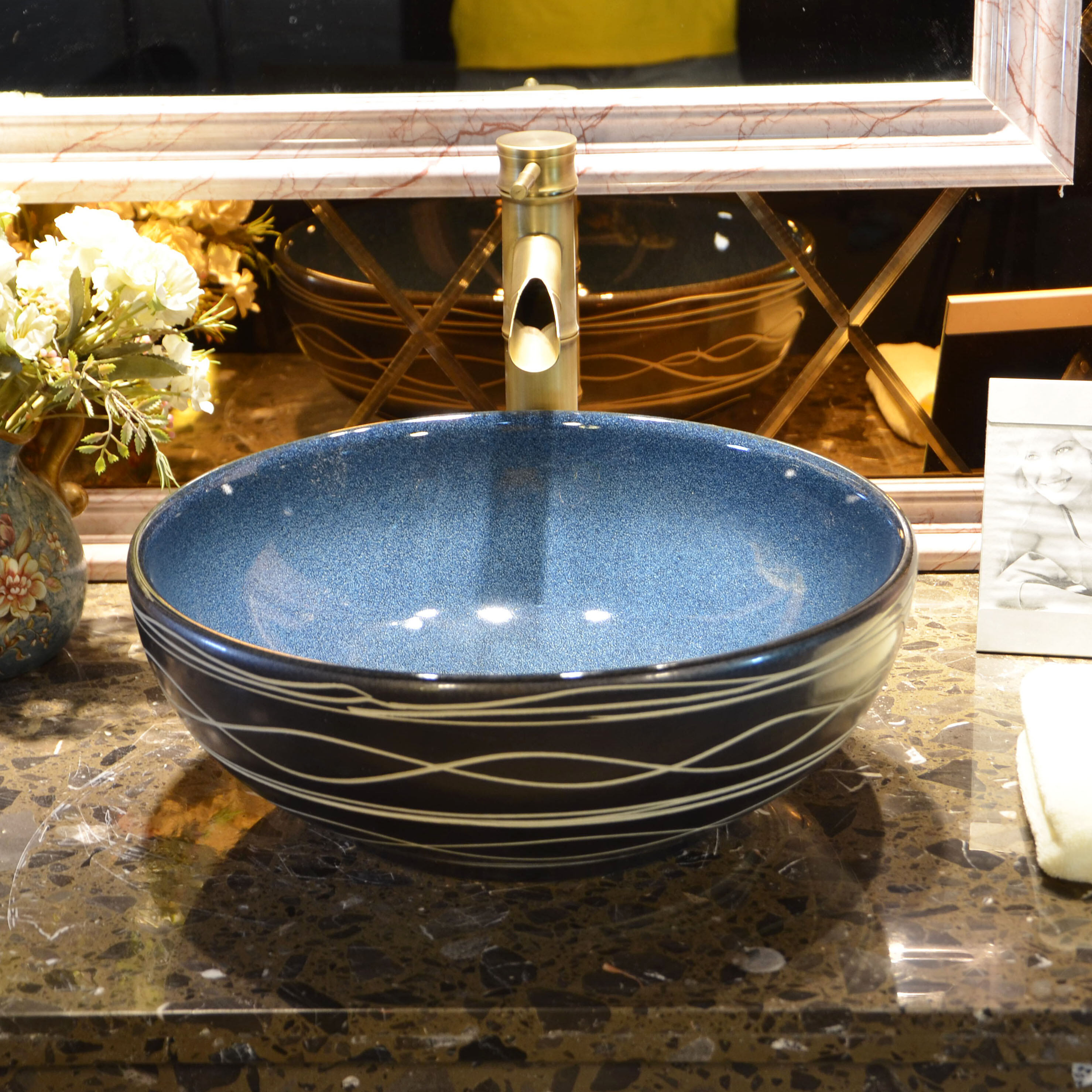 Household Ceramic Table Basin round Artistic Washbasin Small Size Retro ...