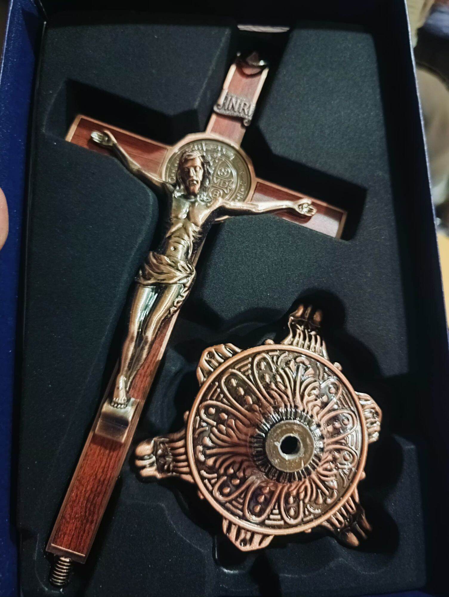 EXORCISM CRUCIFIX 21CM WITH STAND | Lazada PH