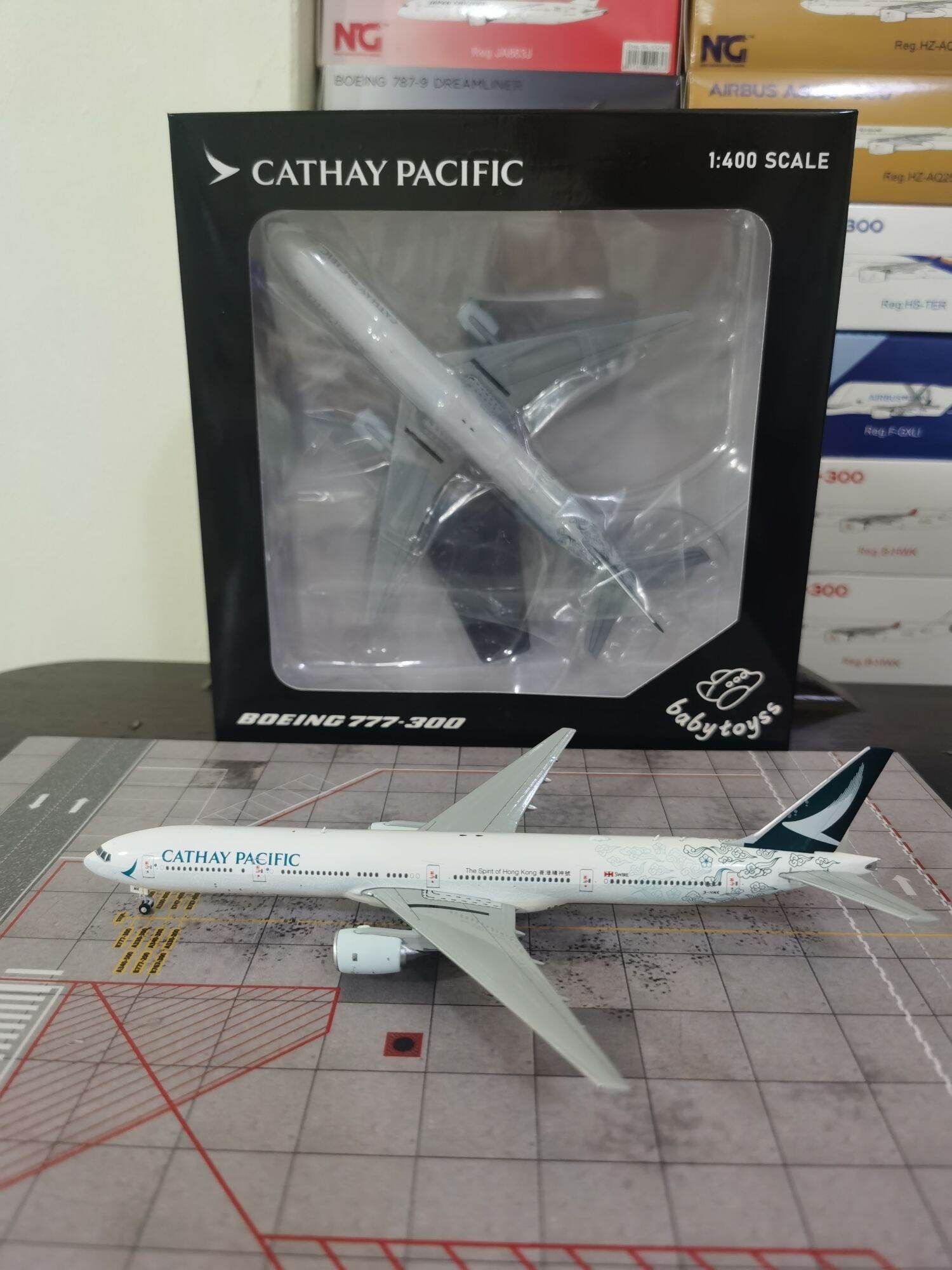 JC Wings Mould "Baby Toys" Cathay Pacific B777-300 B-HNK 1/400 Diecast ...