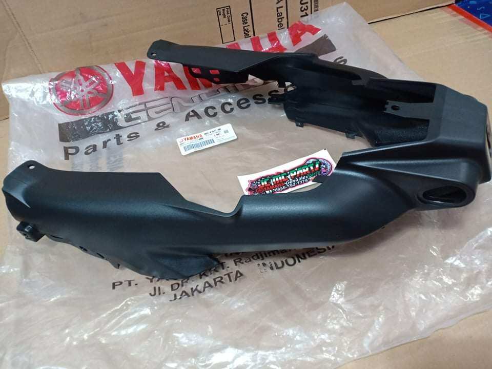 Rear Fender Inner (lagayan ng rear flasher) for Yamaha Aerox v1 | Lazada PH