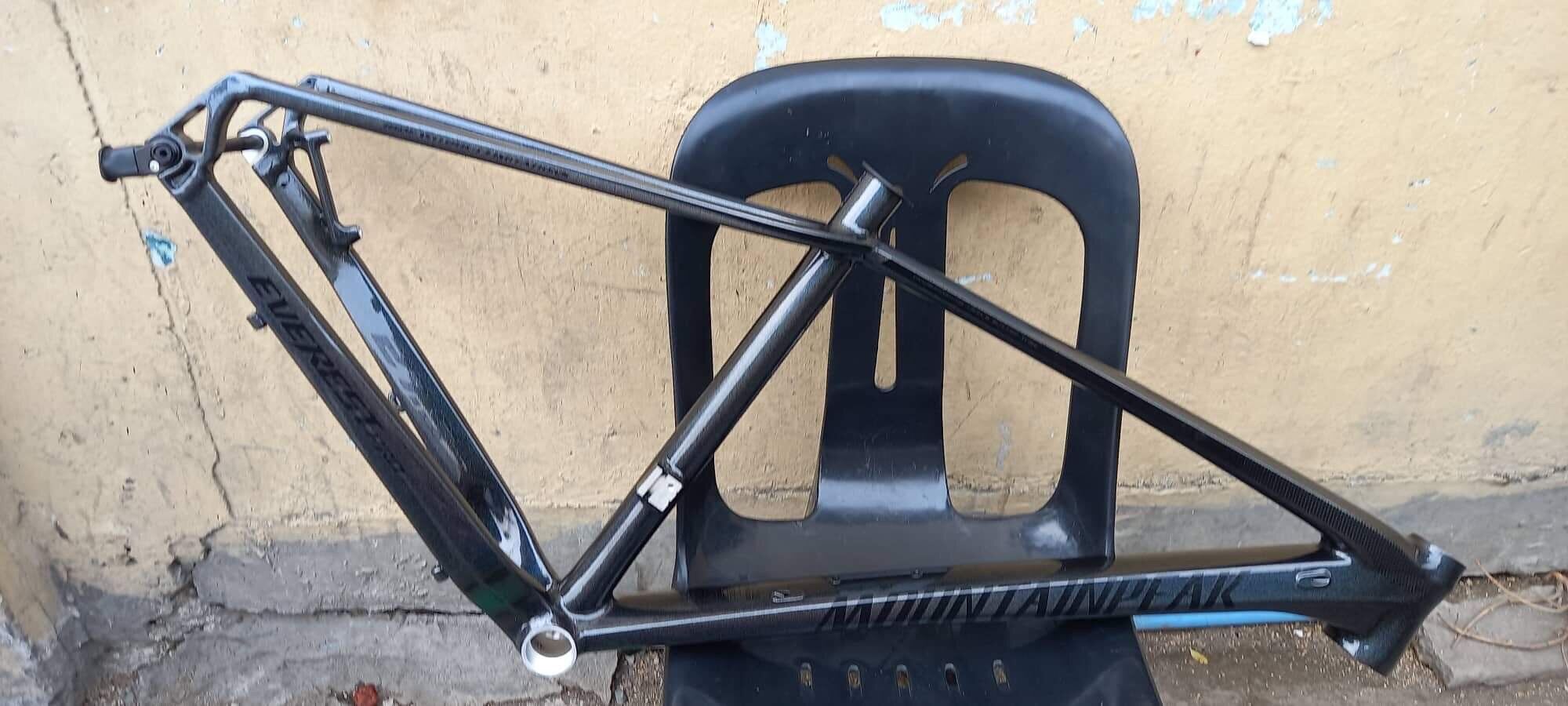 AUTHENTIC FRAME MOUNTAIN PEAK EVEREST PRO GLOSSY DARK GRAY FOR MOUNTAIN ...