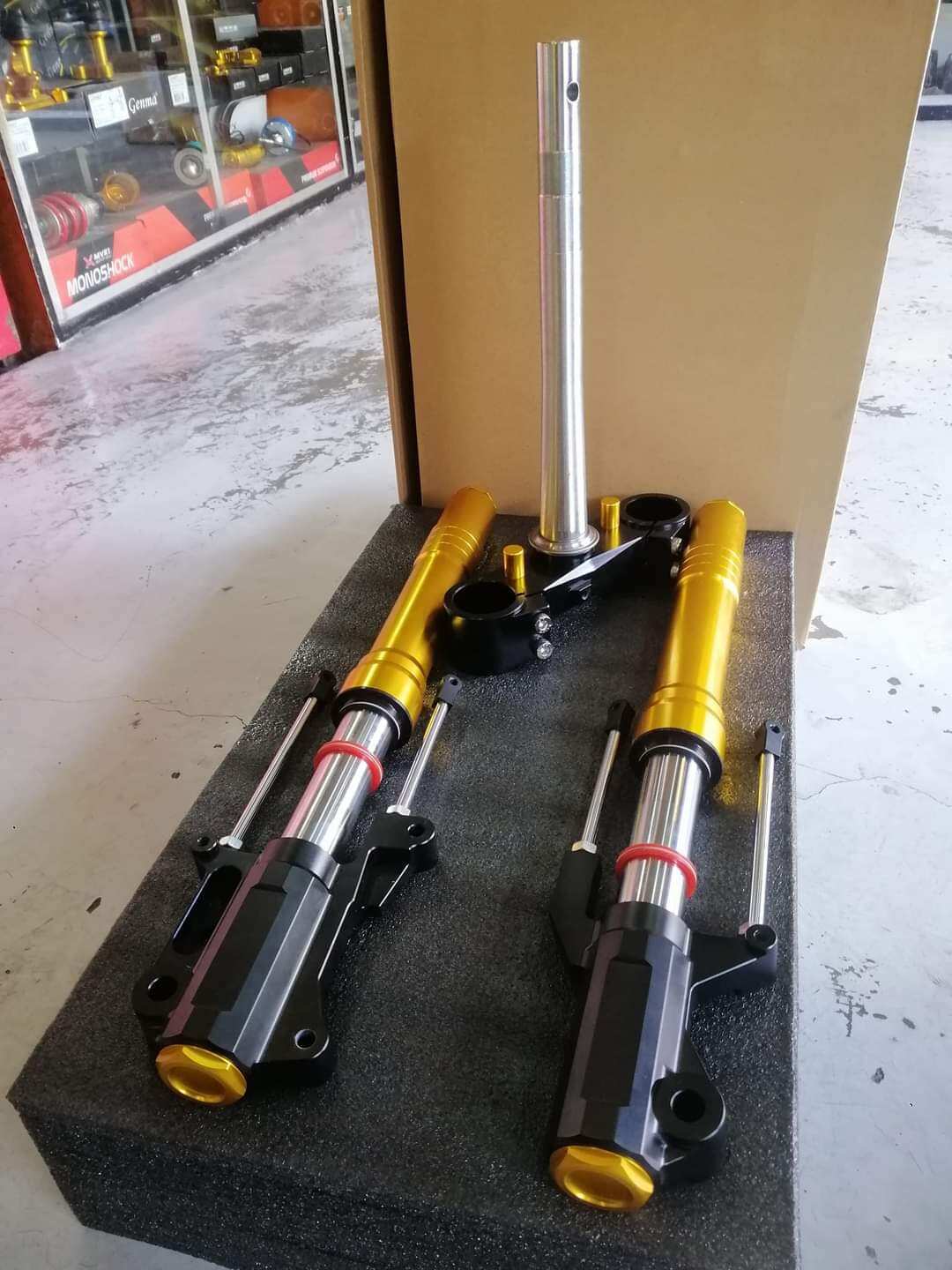 MVR1 INVERTED FRONT SHOCK ASSY WITH T-POST ADV 150/160 | Lazada PH