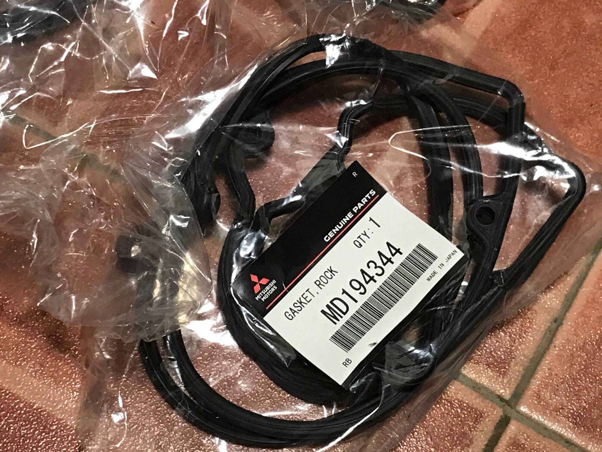 Valve cover gasket lancer 4g92 mivec | Lazada PH