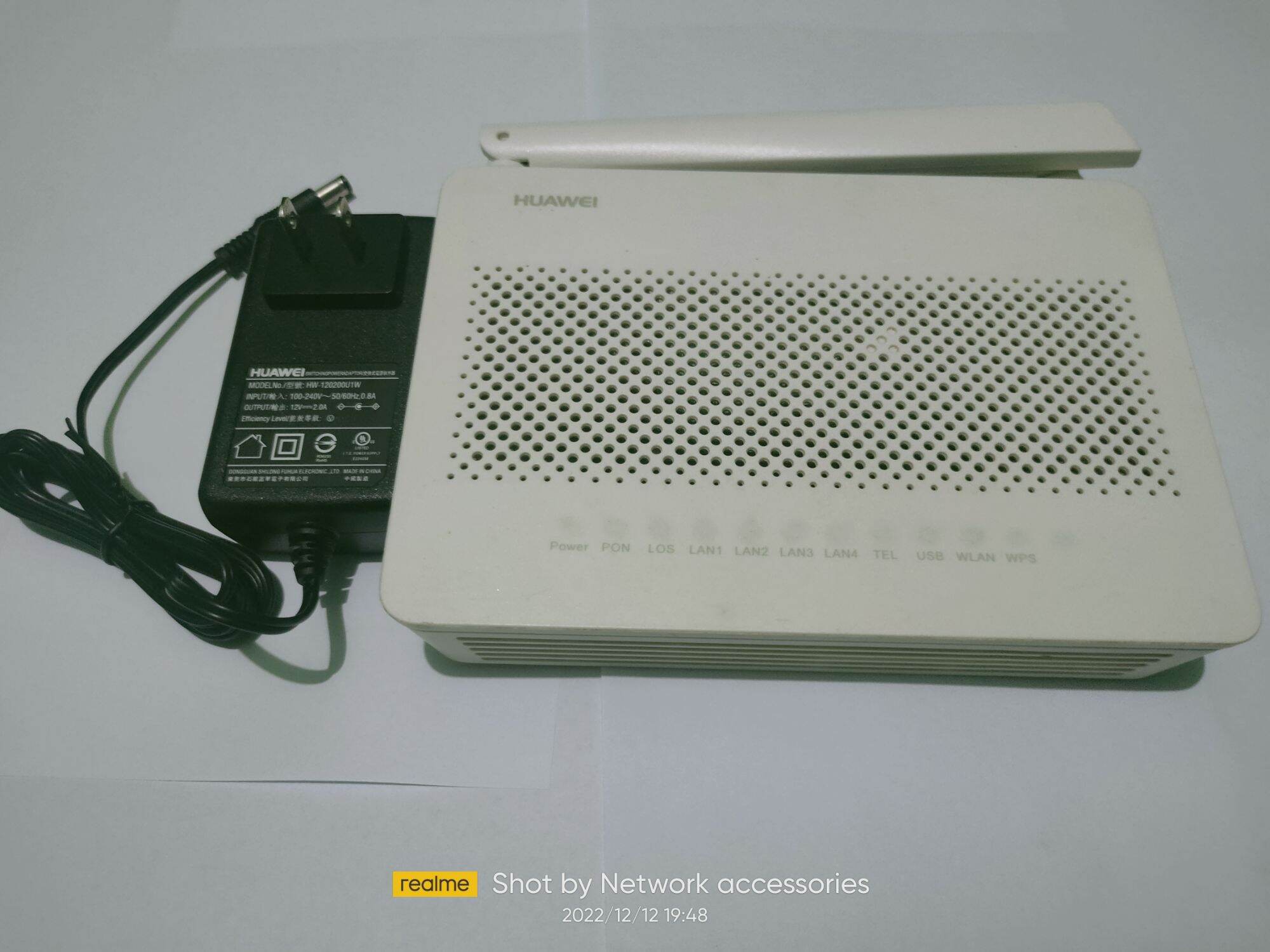 Huawei 5v5 epon green port used /12v 1.5a adaptor/ pppoe/ olt /vlan ...