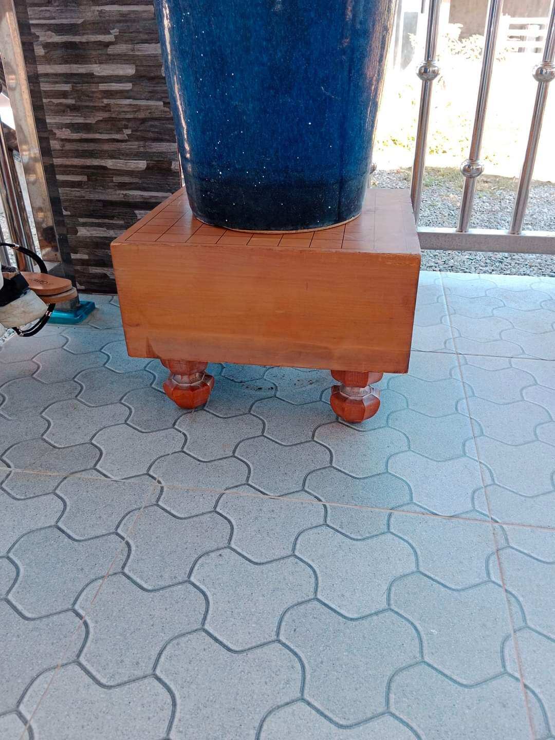 PATUNGAN NG HALAMAN , SOLID WOOD FROM JAPAN , ACTUAL PHOTOS. | Lazada PH