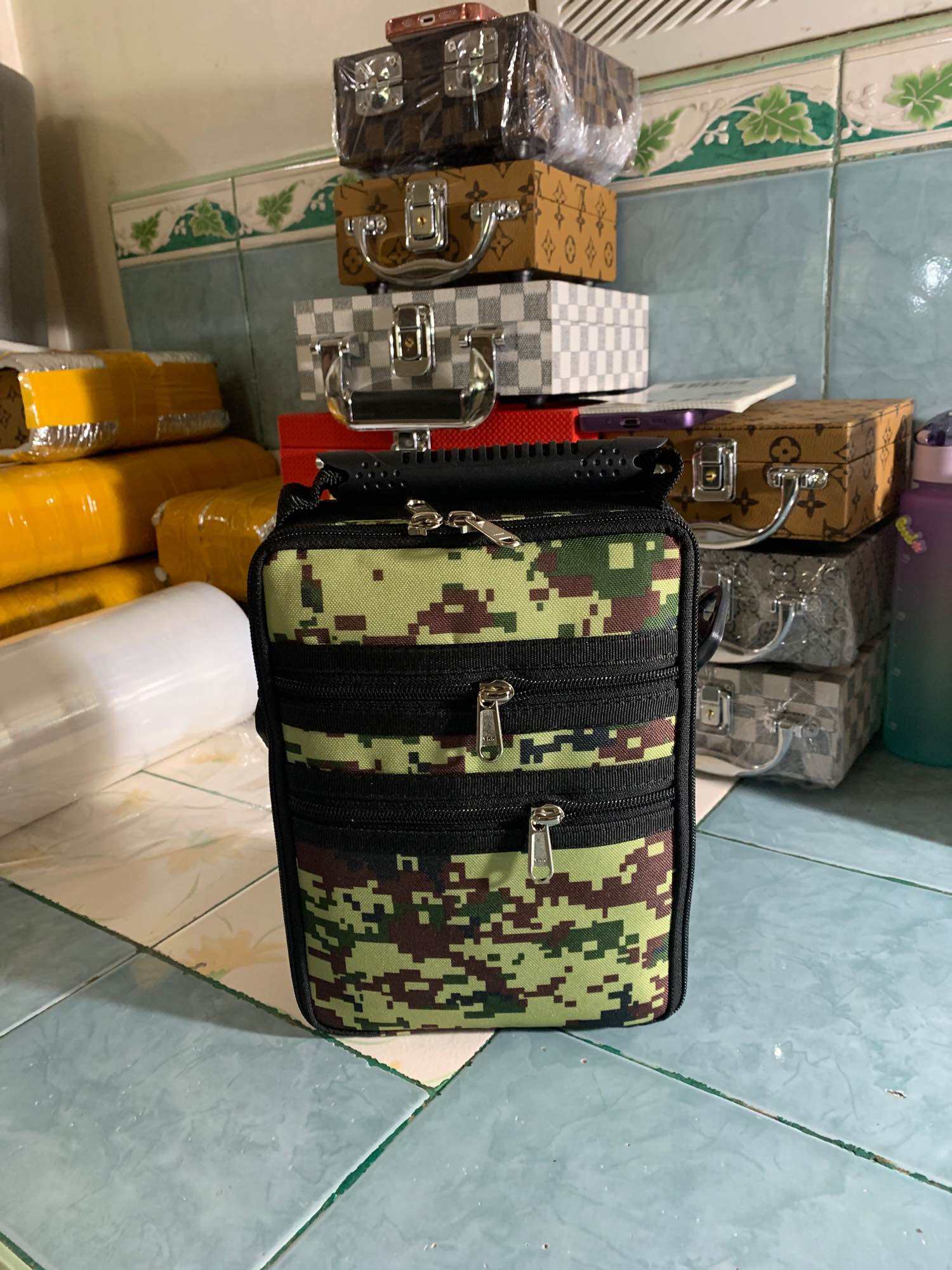 Tari case (sling bag type) capacity of 24 gaffs | Lazada PH