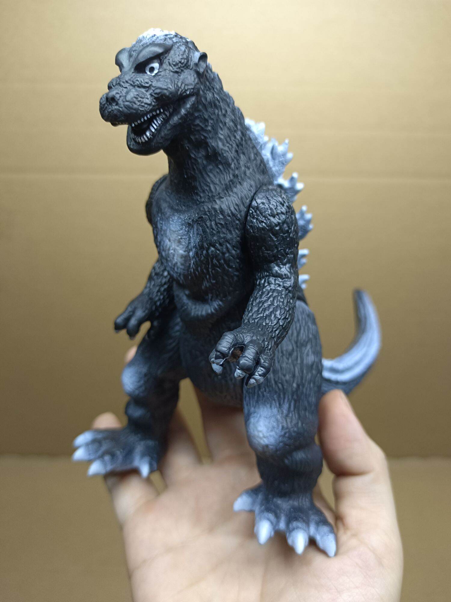 Godzilla Inches Tall Godzilla 2000 White Godzilla 1985 Gigan Burning ...