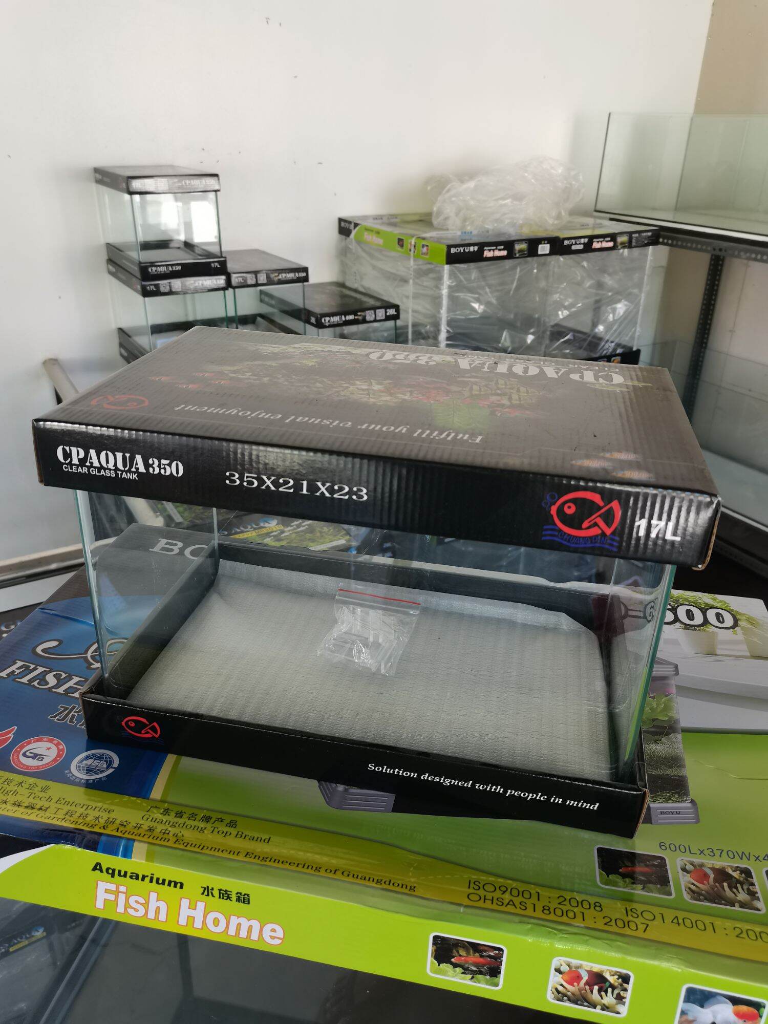 Snout&Gills CP 35cm Curve Tank | Lazada PH