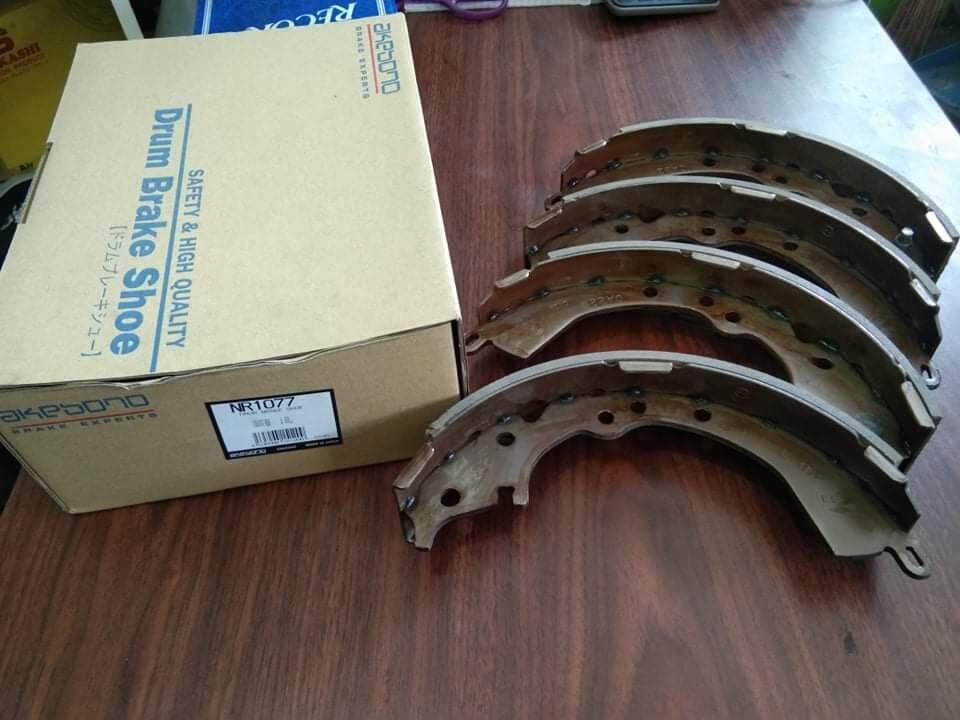 Akebono brake shoe NR1077 Toyota revo hilux innova 05-15 | Lazada PH