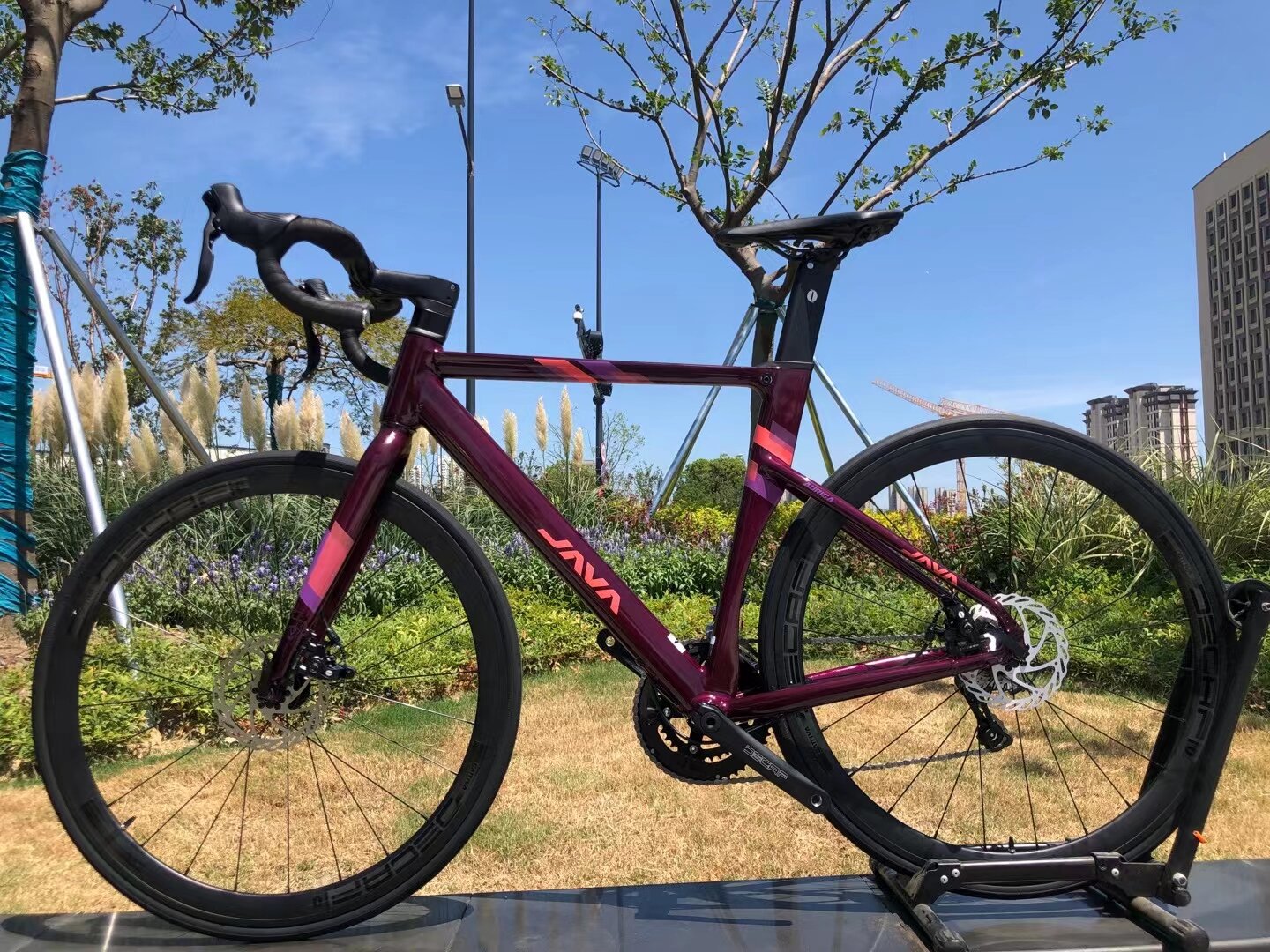 New Style Java Jiawo Torpedo 3 Road Racing Car Breaking Wind Pneumatic ...