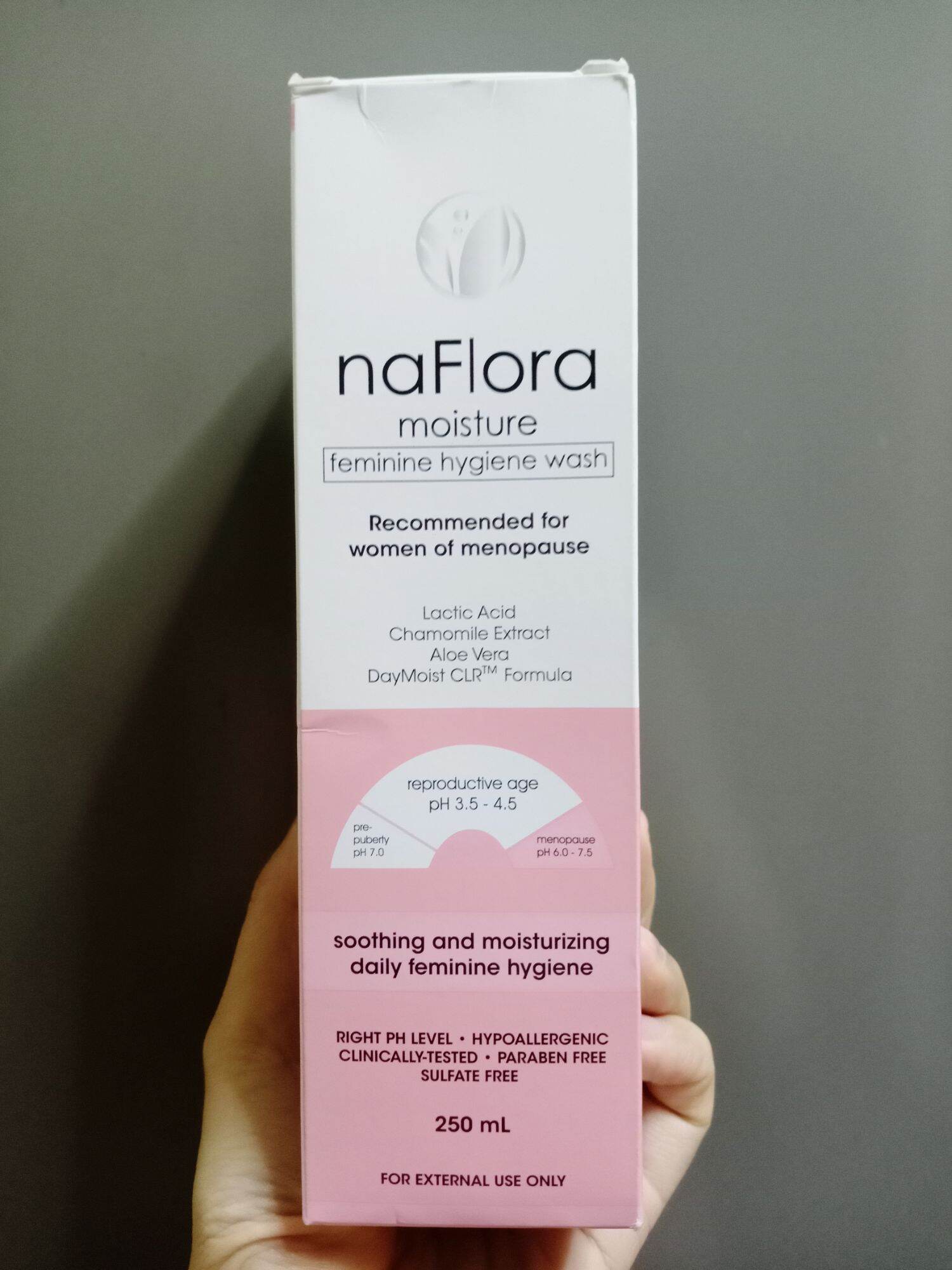 150ml / 250ml naFlora MOISTURE feminine hygiene wash for women of ...