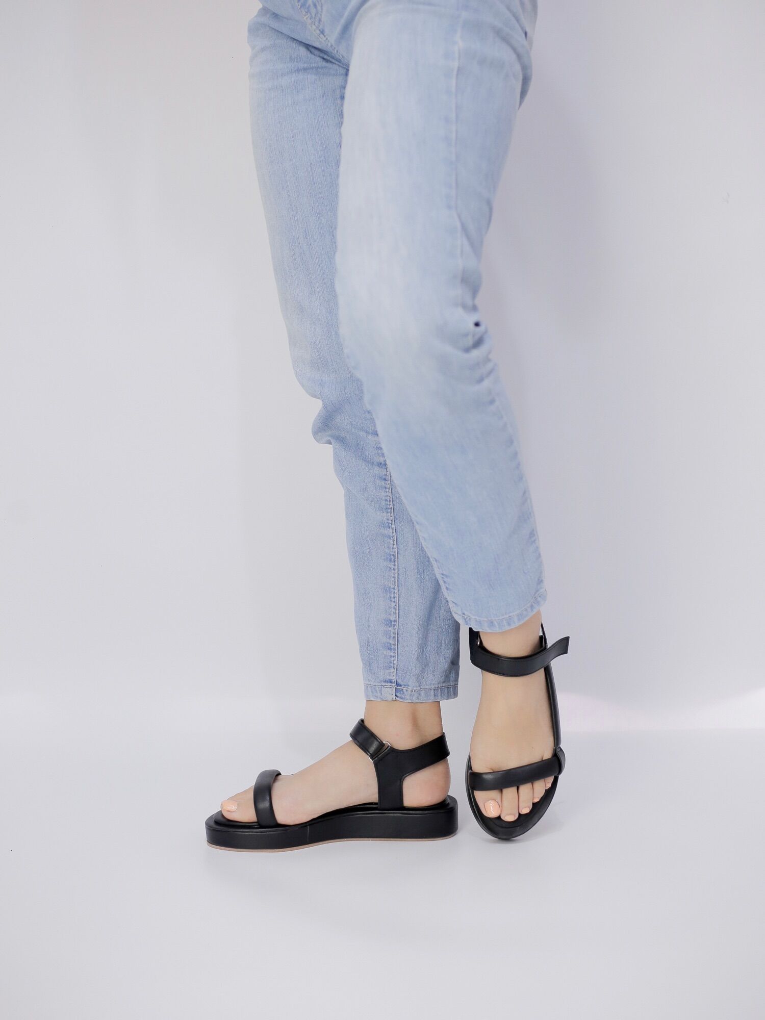 CRIZA SHOES AMBER 1.5 INCHES PLATFORM | Lazada PH