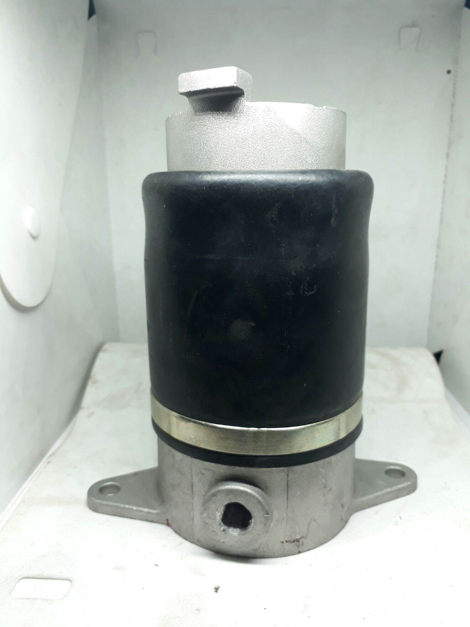 Isuzu Giga Cabin Air Shock Cowl Airbag | Lazada PH