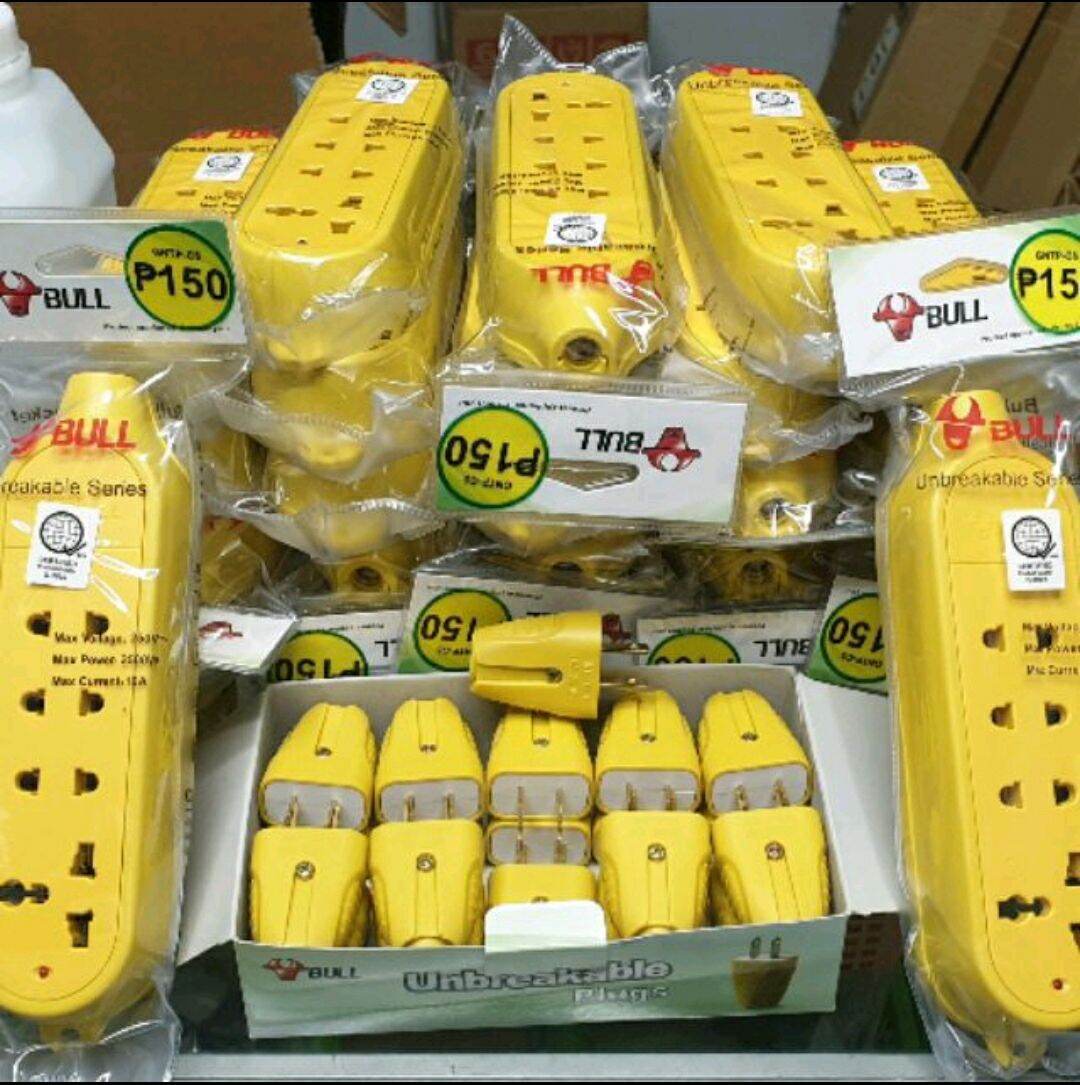 BULL UNBREAKABLE OUTLET + PLUG