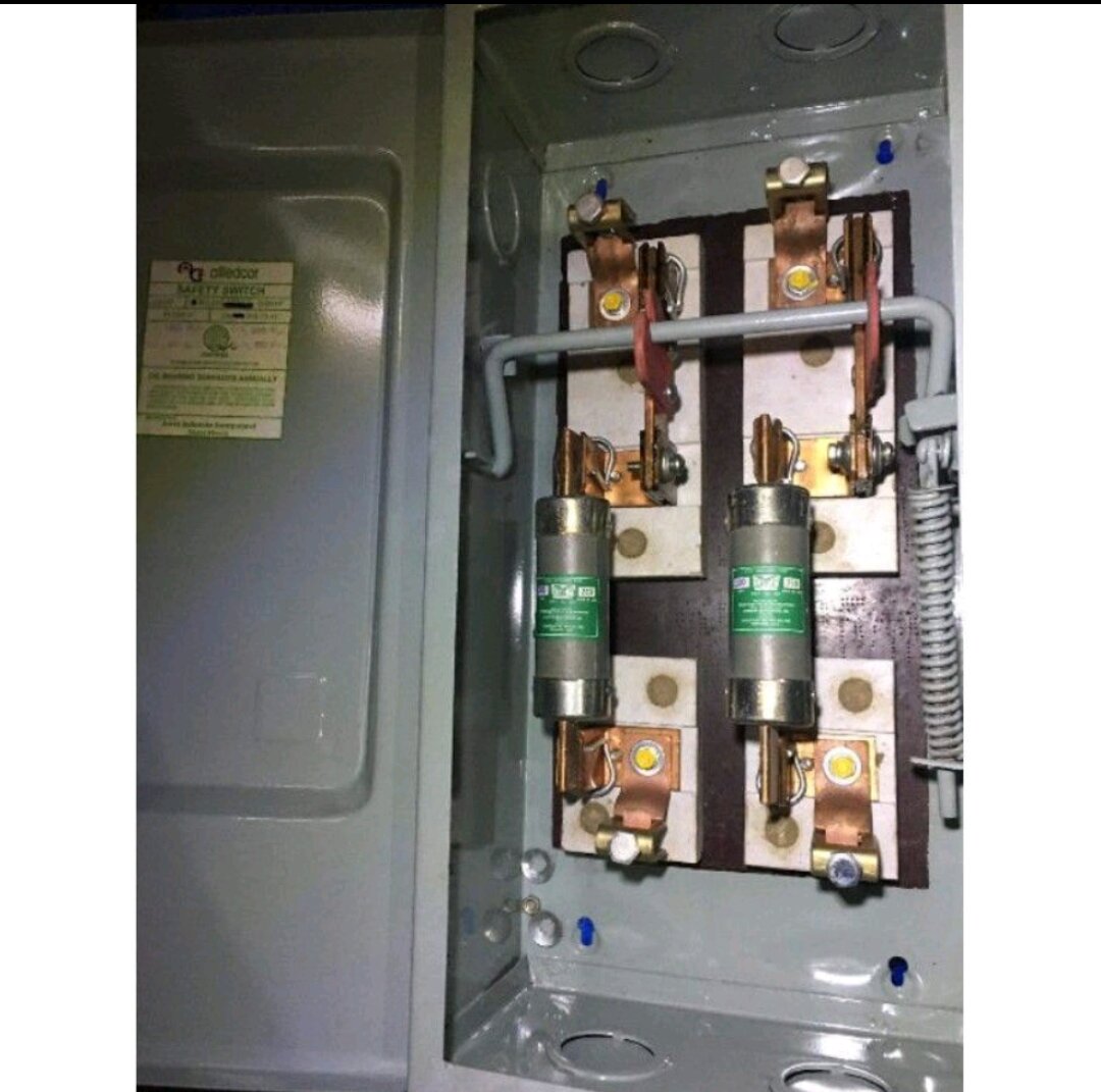 heavy-duty alliedcor fuse box/safety switch 200amps, 2 pole, single ...
