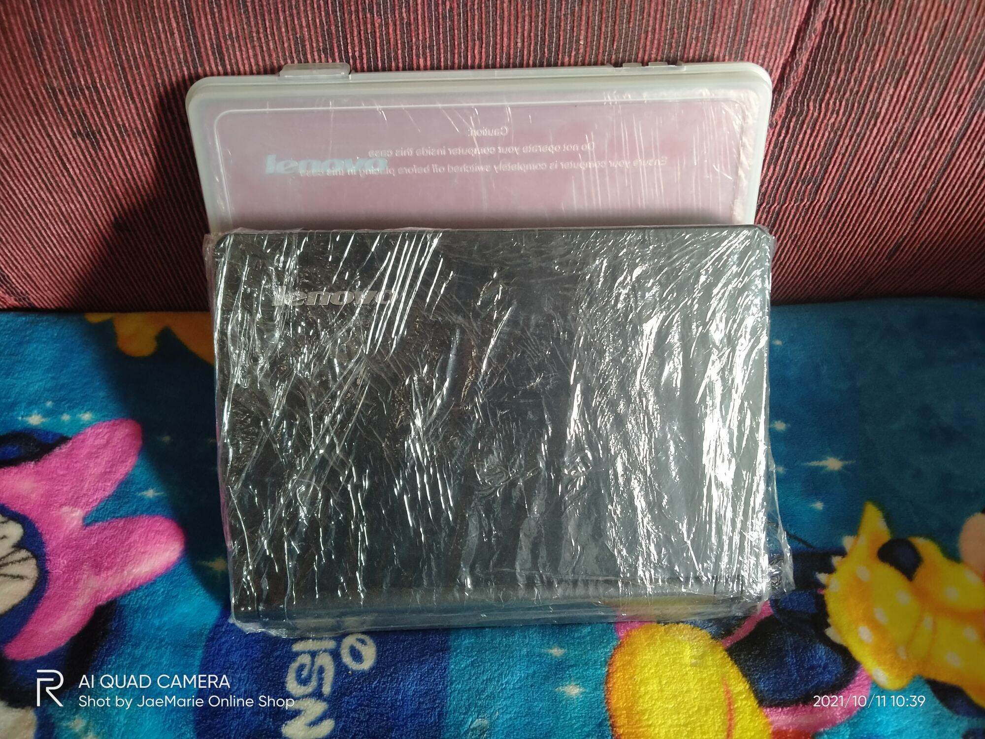 Netbook intel atom built-in cam