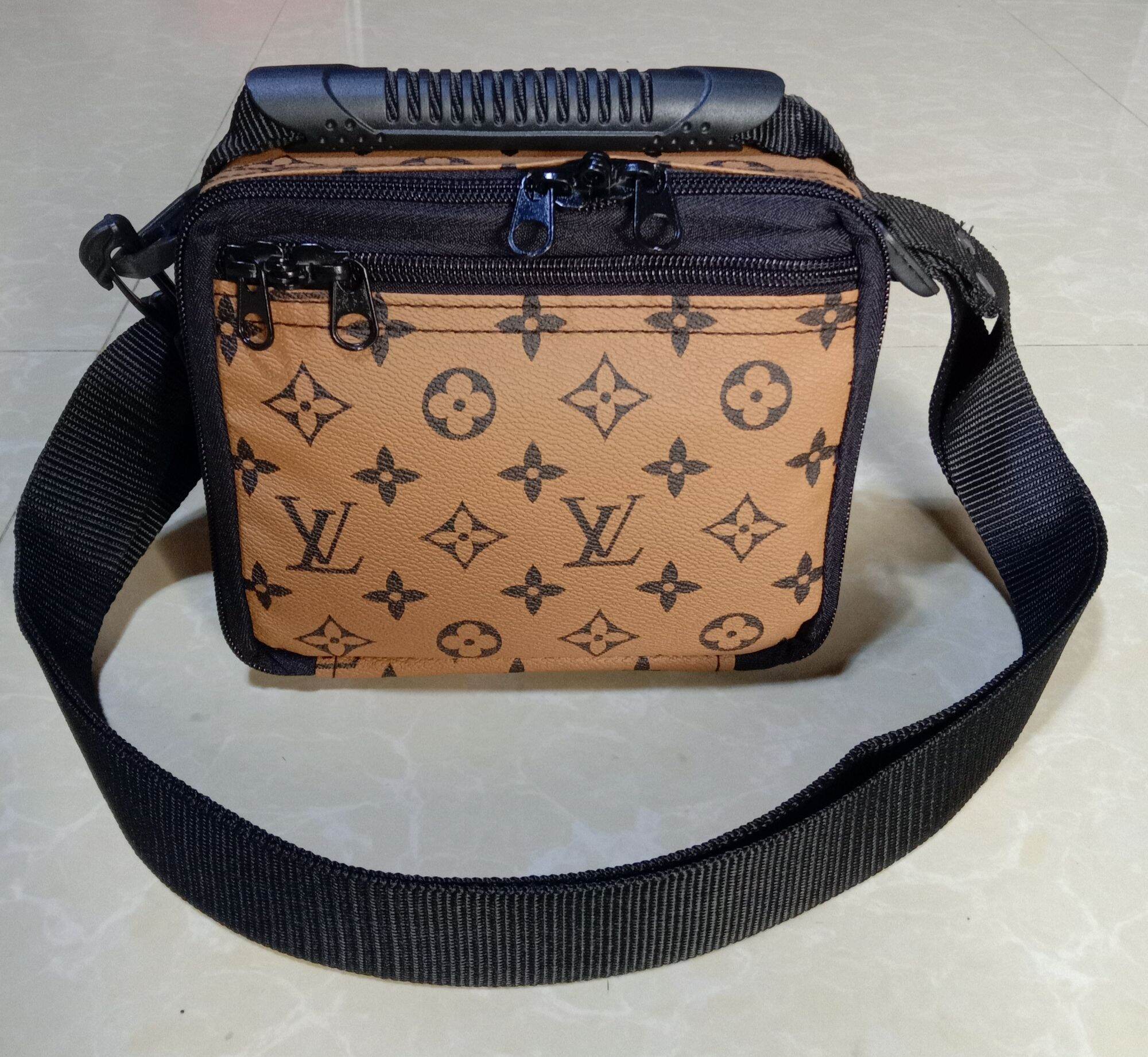 TARI CASE 30 CAPACITY WITH FIBER GLASS/SLING BAG | Lazada PH