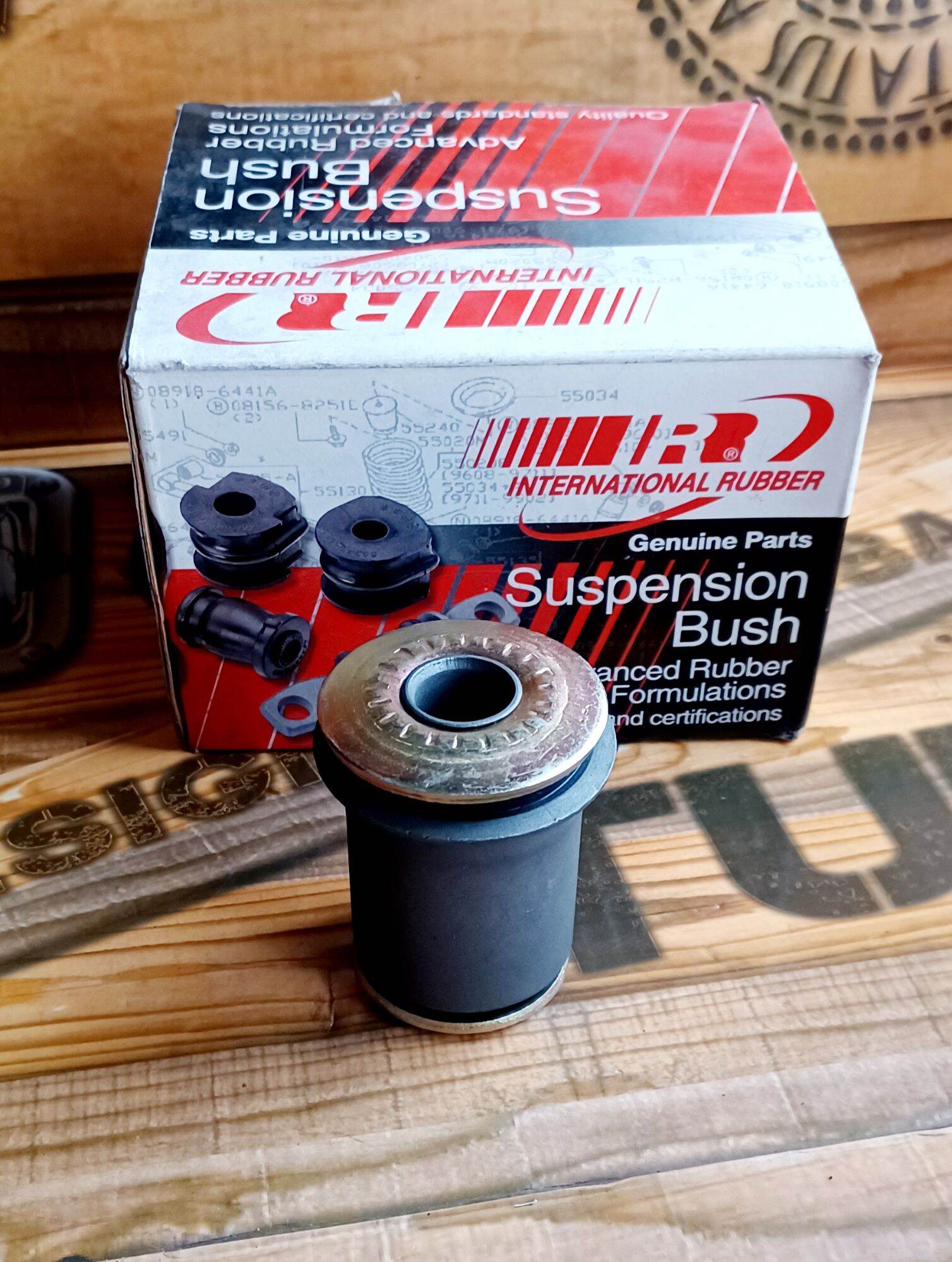suspension Lower arm bushing toyota hilux 88-95 48061-26010 Good Rubber ...