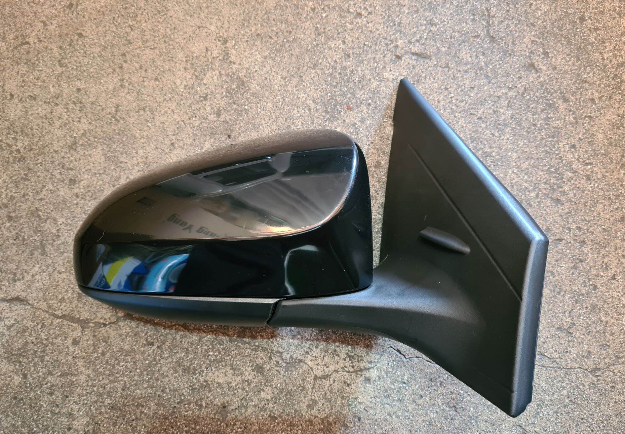 Toyota Vios 2013-2017 (Gen 3) Manual Adjusted Side Mirror | Lazada PH