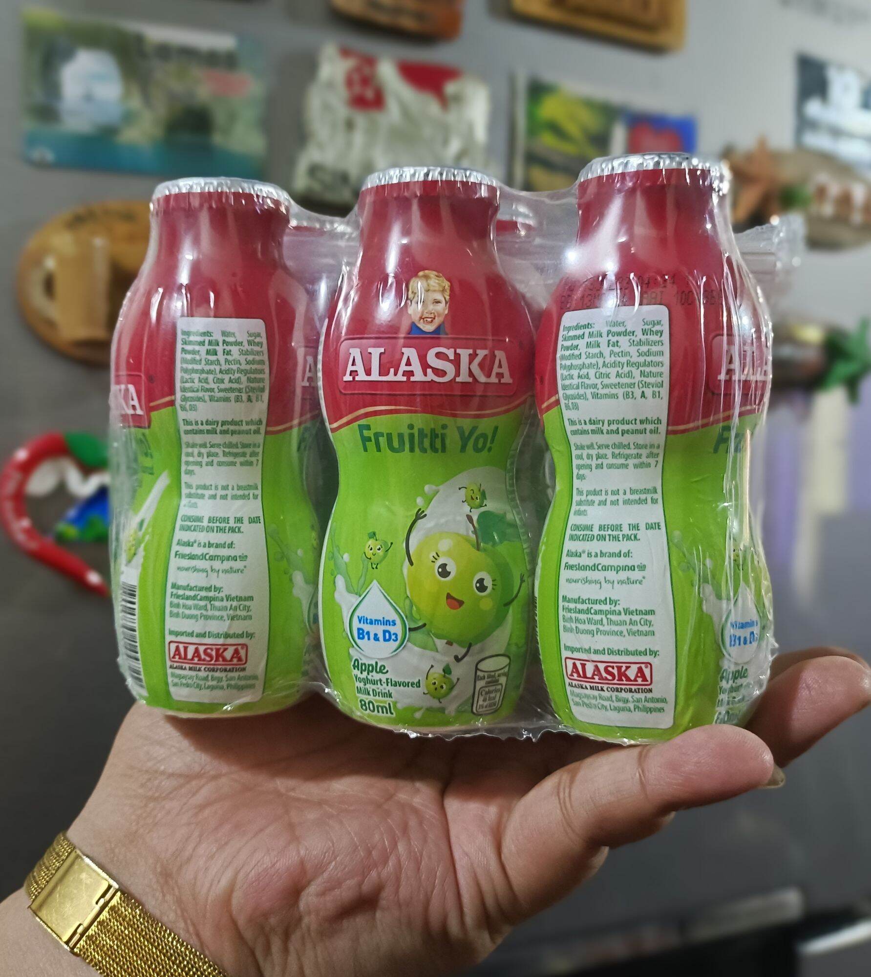 Alaska Fruitti Yo! Yogurt Flavoured Milk Drink STRAWBERRY / APPLE ...