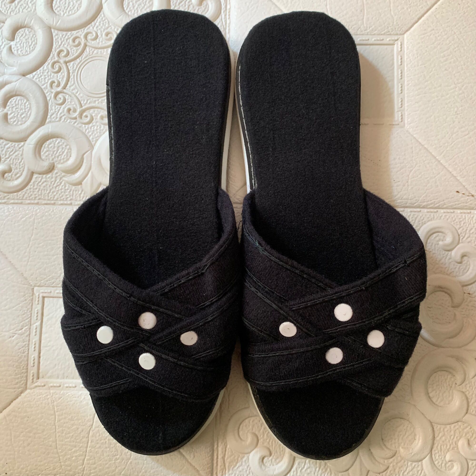 Alpombra Indoor Slippers For Men Marikina Made | Lazada PH