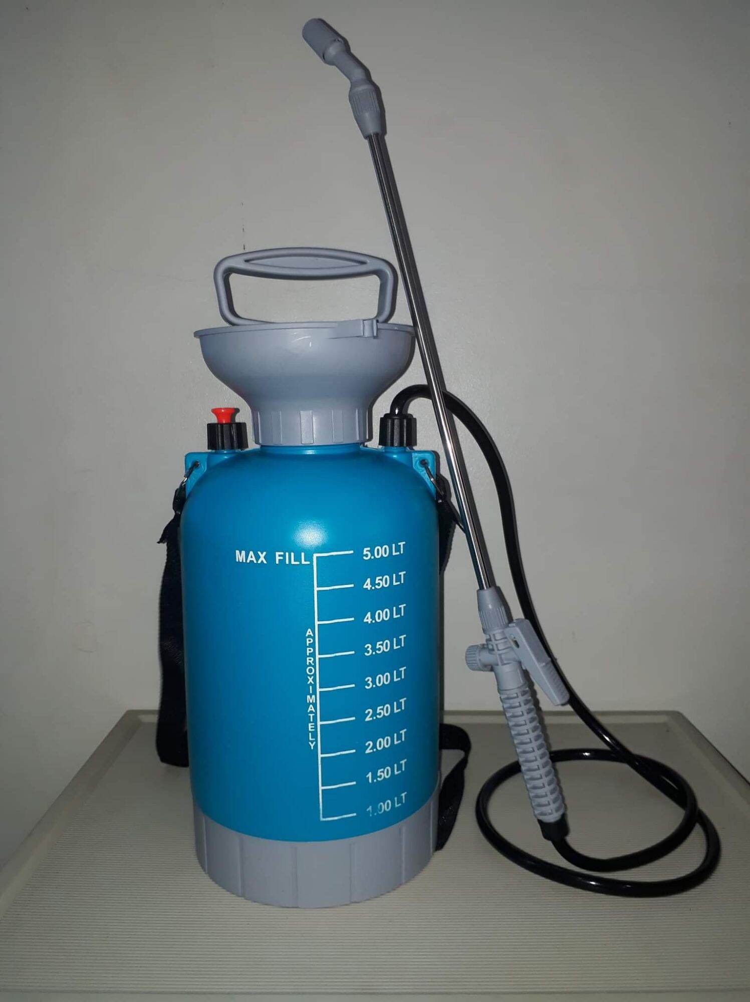 5 Liter Pressure Sprayer Brand Name: BICFLY Materials: Hard Plastic ...