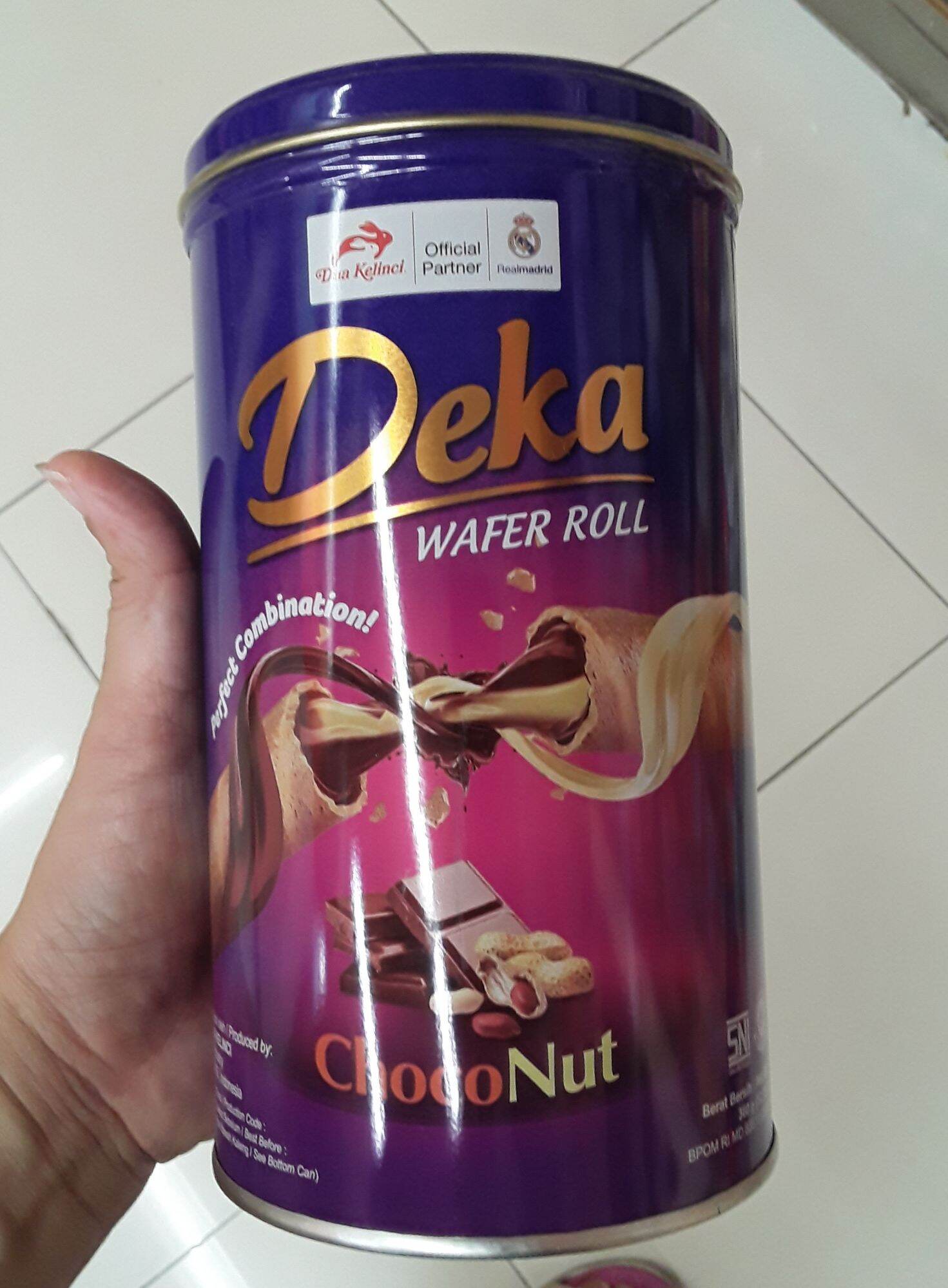 DEKA CHOCO NUT WAFER ROLL 360G | Lazada PH