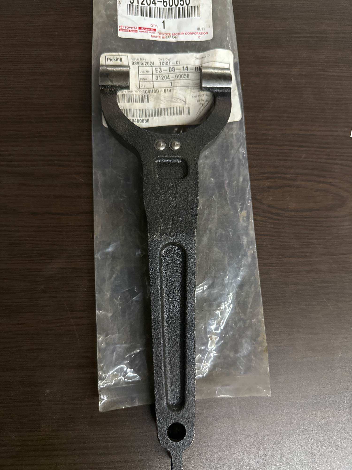 Clutch fork for Toyota B engine 13B 14B 15B original | Lazada PH