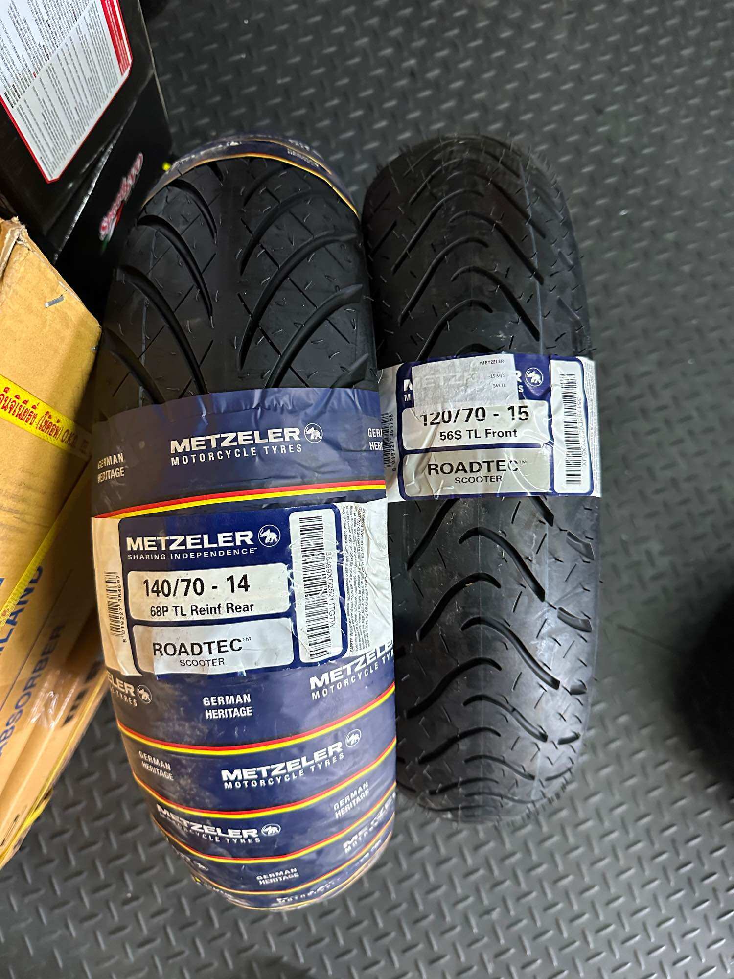 Metzeller Roadtec Stock Tires PAIR for XMAX | Lazada PH