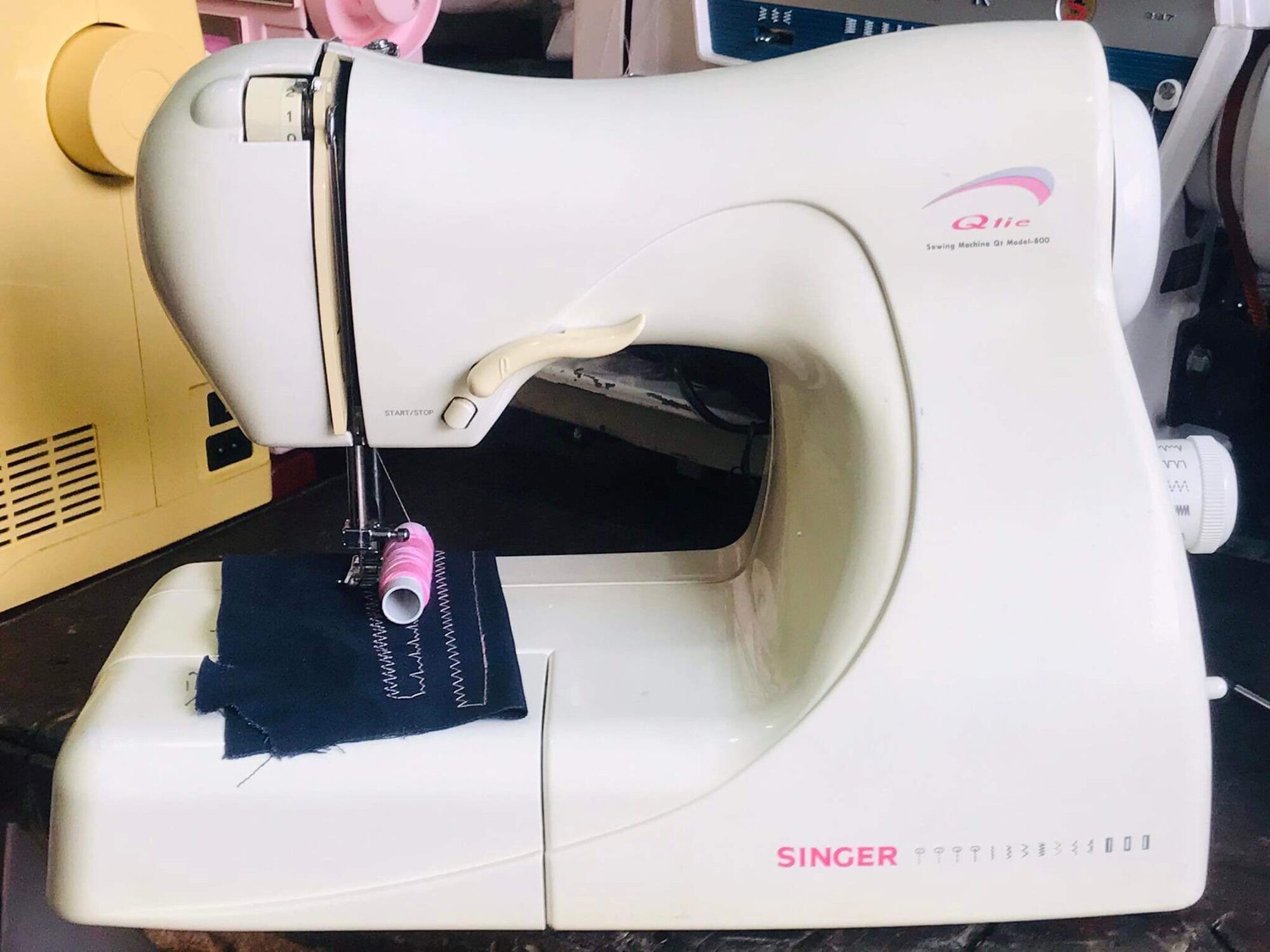 singer Qtie sewing machine, portable heavy duty can sew any kinds of ...