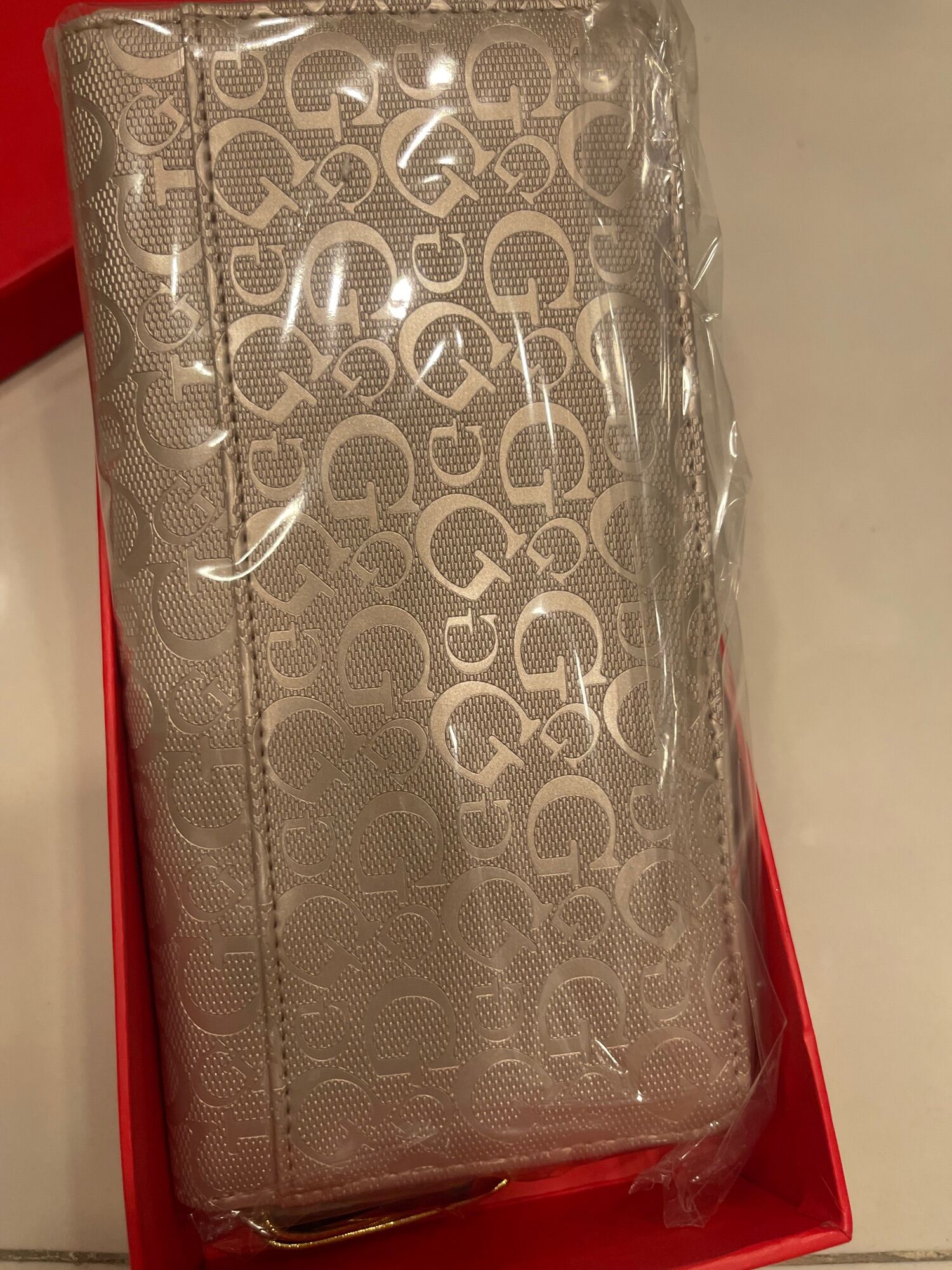 Guess wallet Authentic | Lazada PH