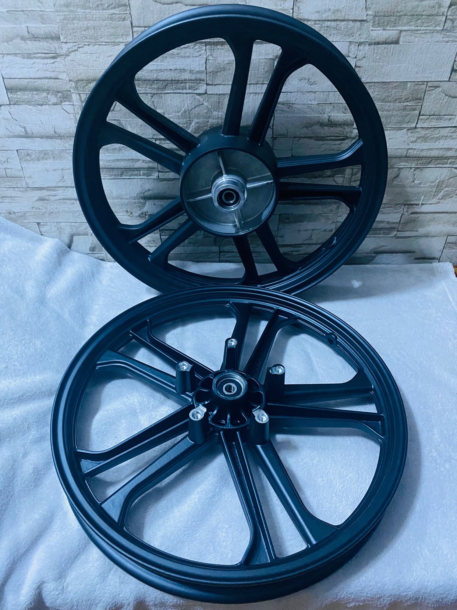 MAG WHEELS ALLOY FOR ROUSER 135 COMSTAR BRAND PAIR | Lazada PH