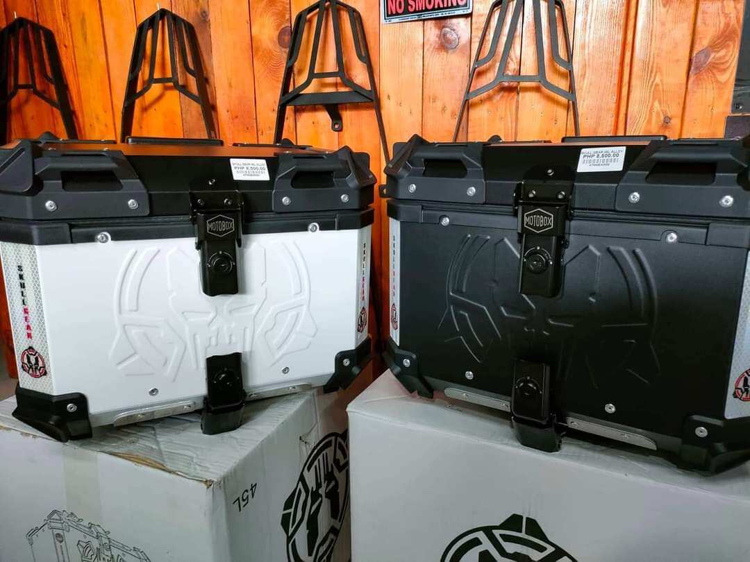 New Motobox Skull Gear Alloy Top Box 45Liters with free backrest (Pure Alloy top box)