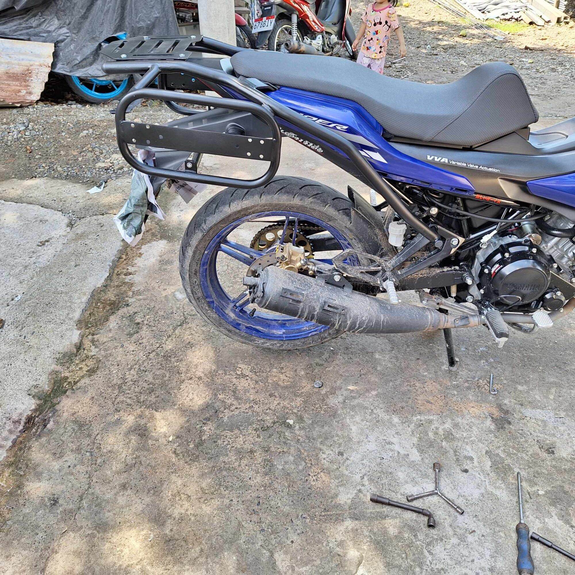 YAMAHA SNIPER 150/155 HEAVY-DUTY TOP BOX BRACKET WITH SIDE PANNIER ...