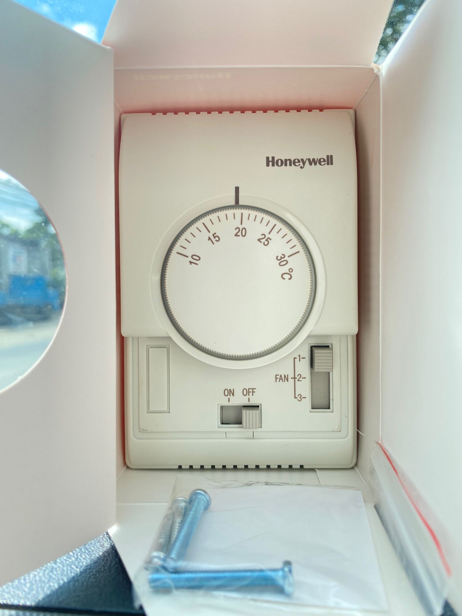 Honeywell AC Thermostat T6373A1108 | Lazada PH