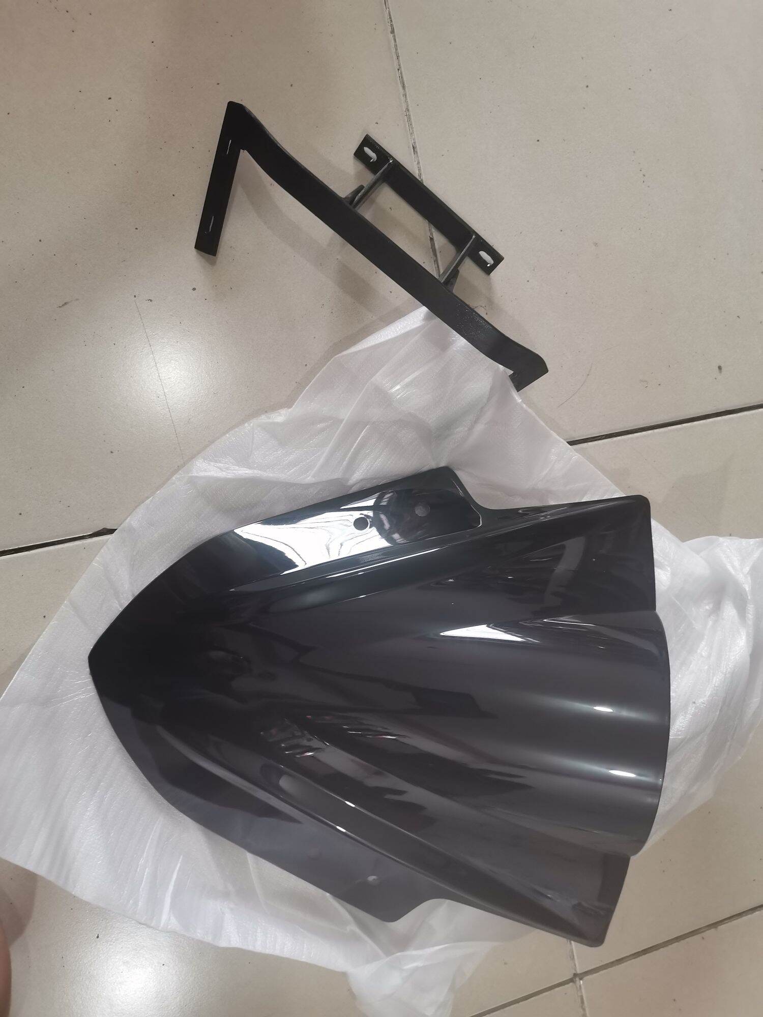 Ninja visor Windshield for click 125/150 v2 glossy black with heavy ...