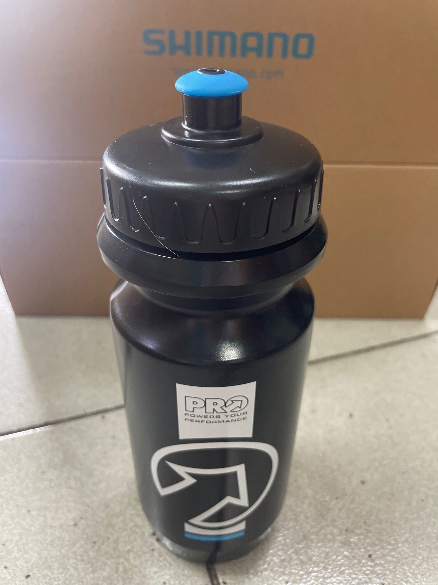 Shimano Pro bottle black 600ml | Lazada PH