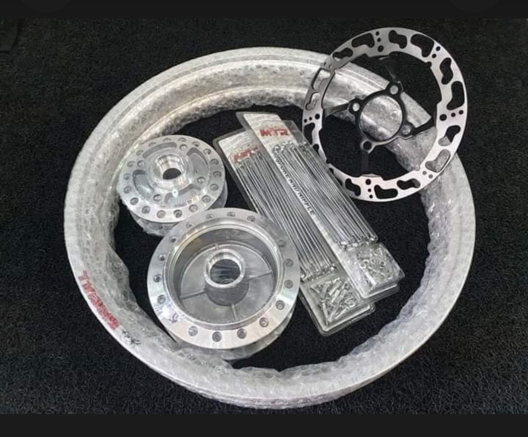 RIMSET HONDA RS 125 XRM 110,125 WAVE 100,125 ALLOY RIM,CHROME HUB &RIOS ...