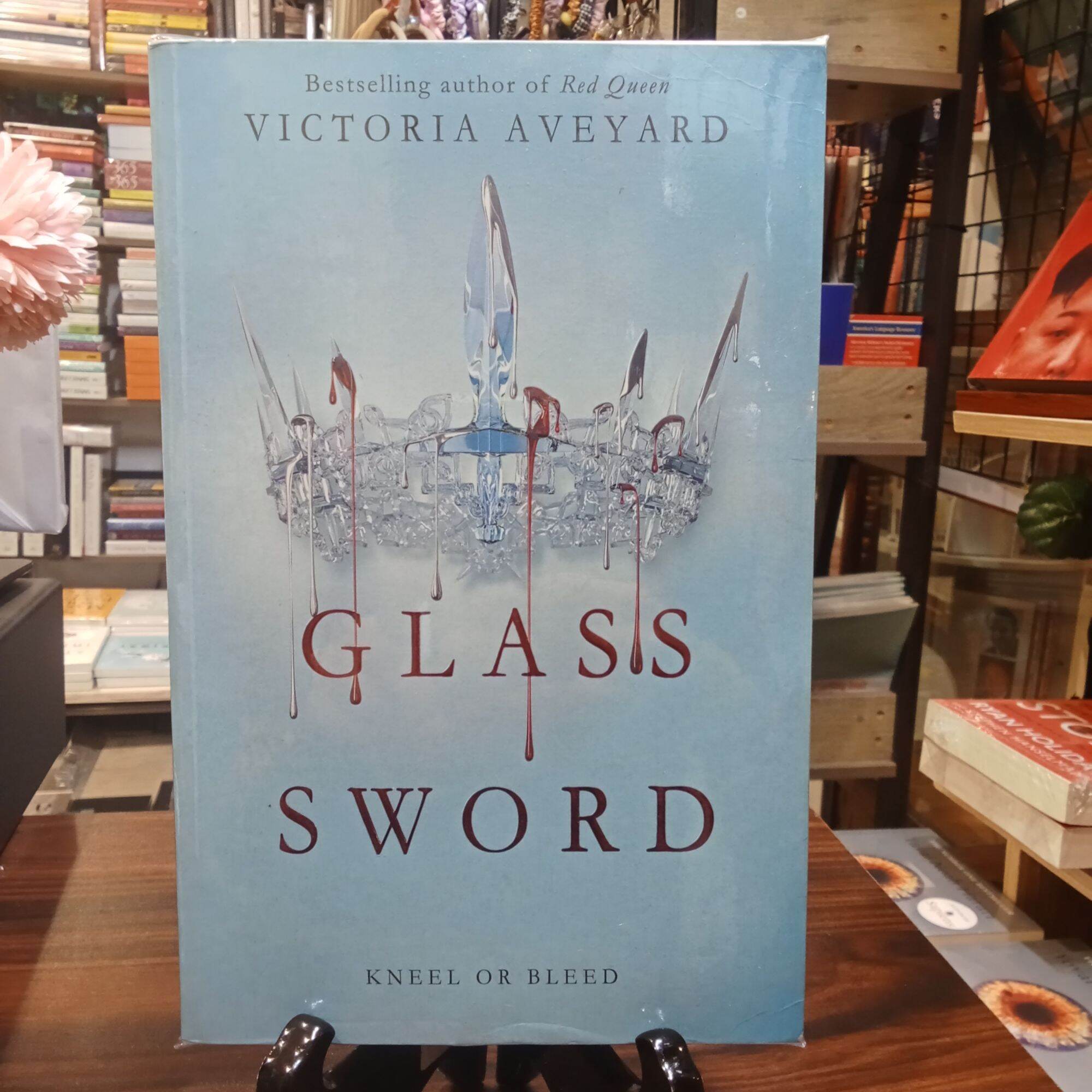 GLASS SWORD by VICTORIA AVEYARD (PAPERBACK) | Lazada PH